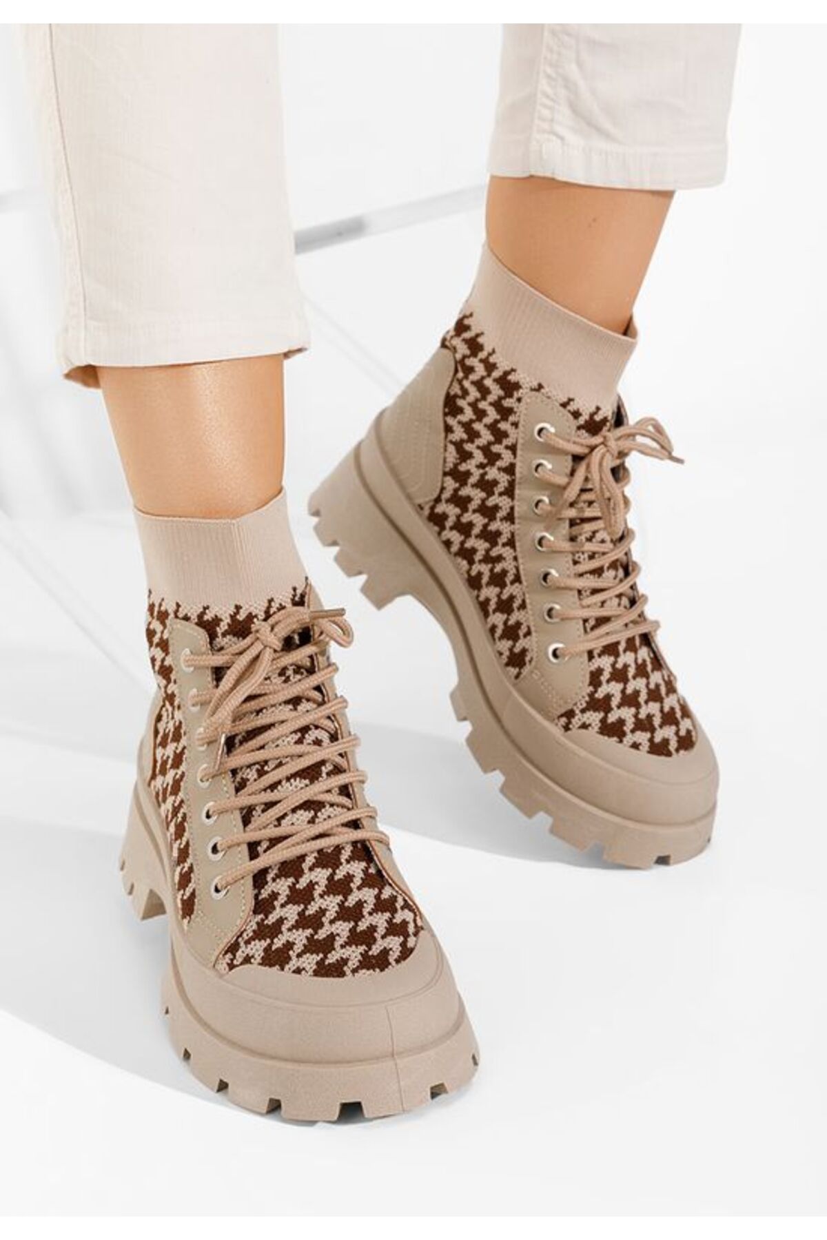 B T Shoes Tenisi inalti dama Zendoria kaki- Trendyol