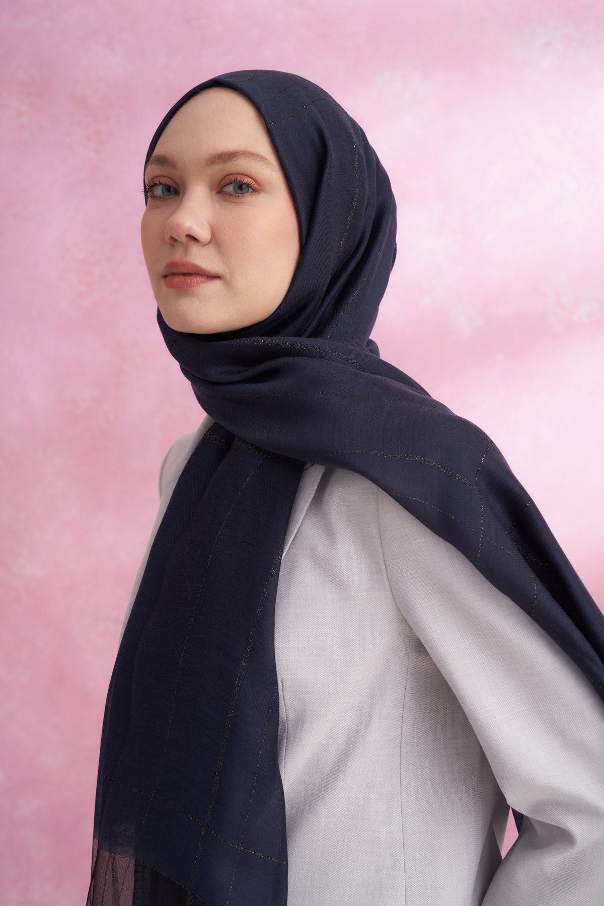 ARMANDA İpekli Violet Lacivert Rengi Şal - Fiyatı, Yorumları
