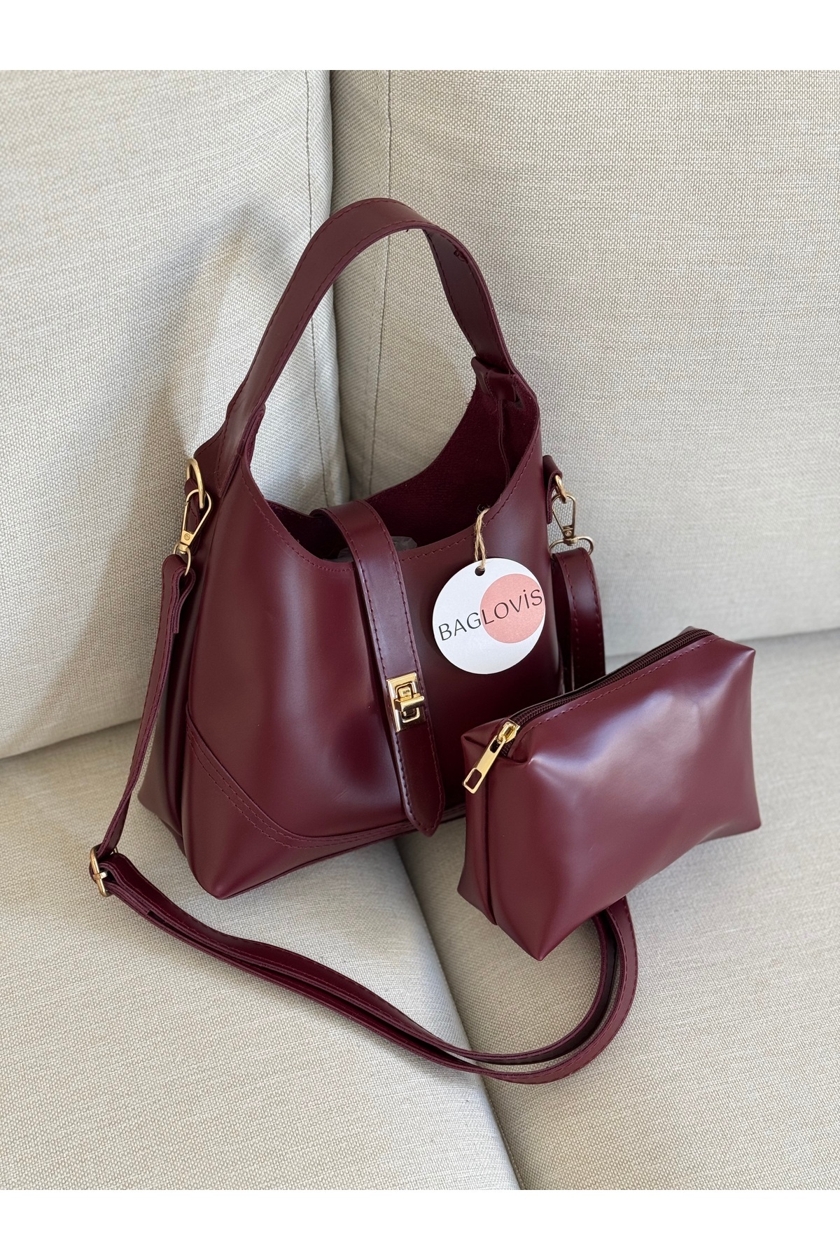 BAGLOVİS MAKYAJ ÇANTALI ÖNÜ KİLİTLİ UZUN ASKILI KISMEN KÜÇÜK BORDO ...