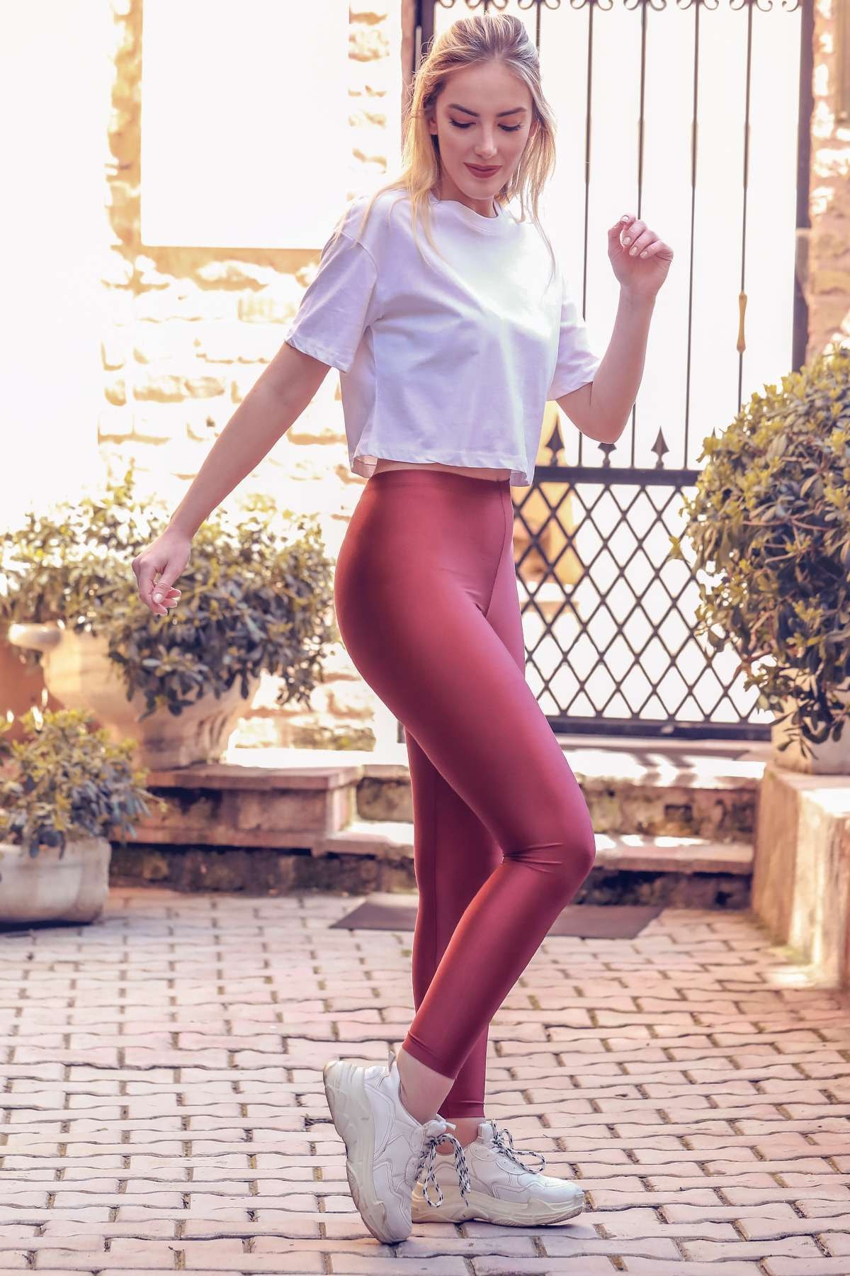 1Moda1Tarz Alexandra Claret Red Slimming Shiny Tights - Burgundy ...