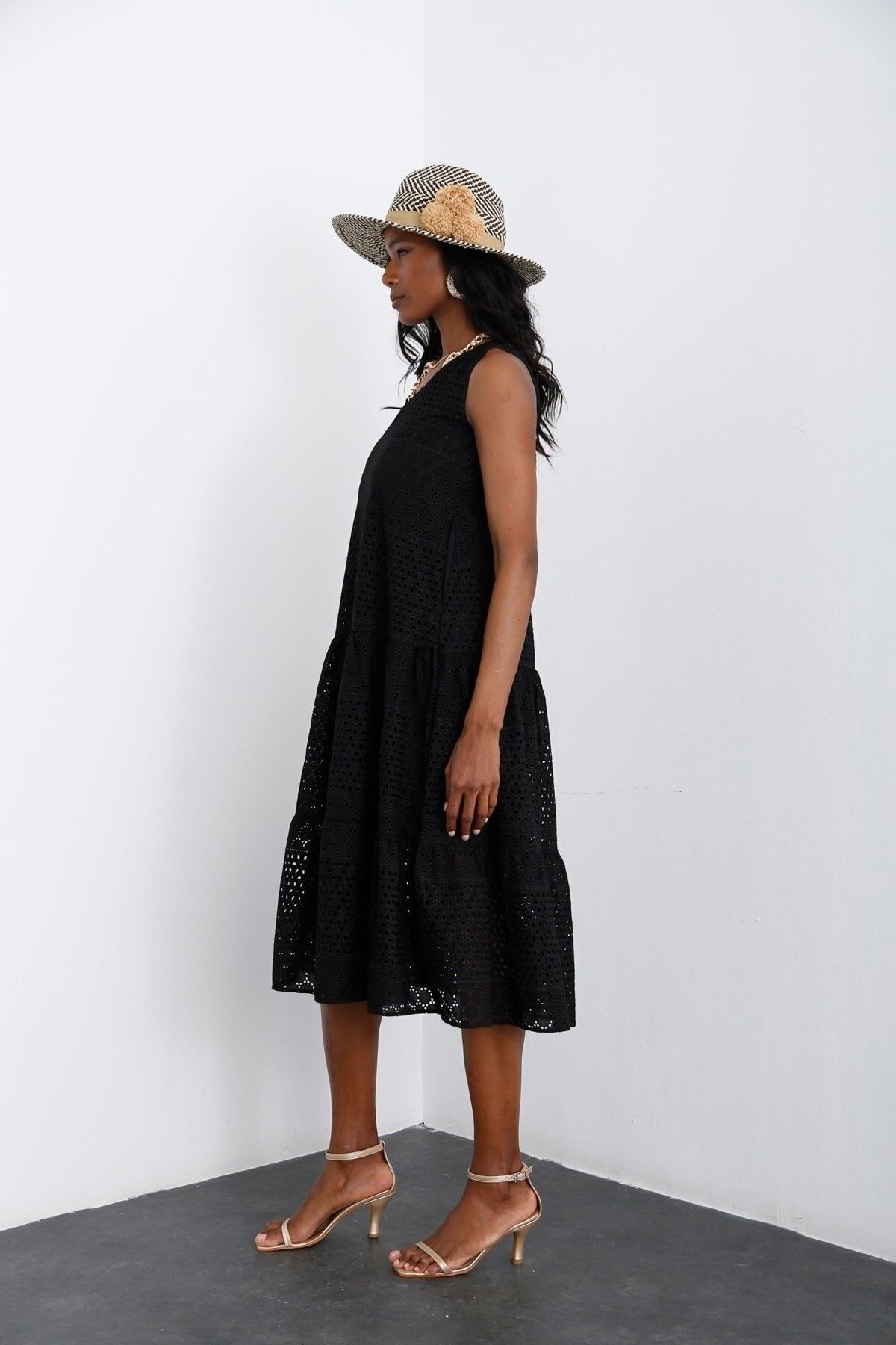 Bebe Plus Kadın V Yaka Kolsuz Kat Kat Fisto Elbise - Fiyatı, Yorumları