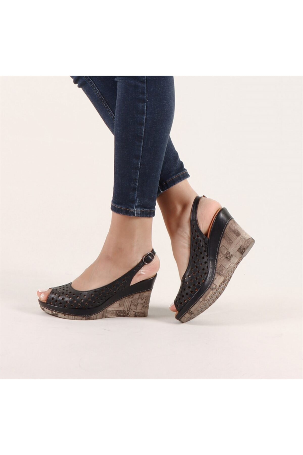 Hammer Jack Kadın Siyah Sandalet