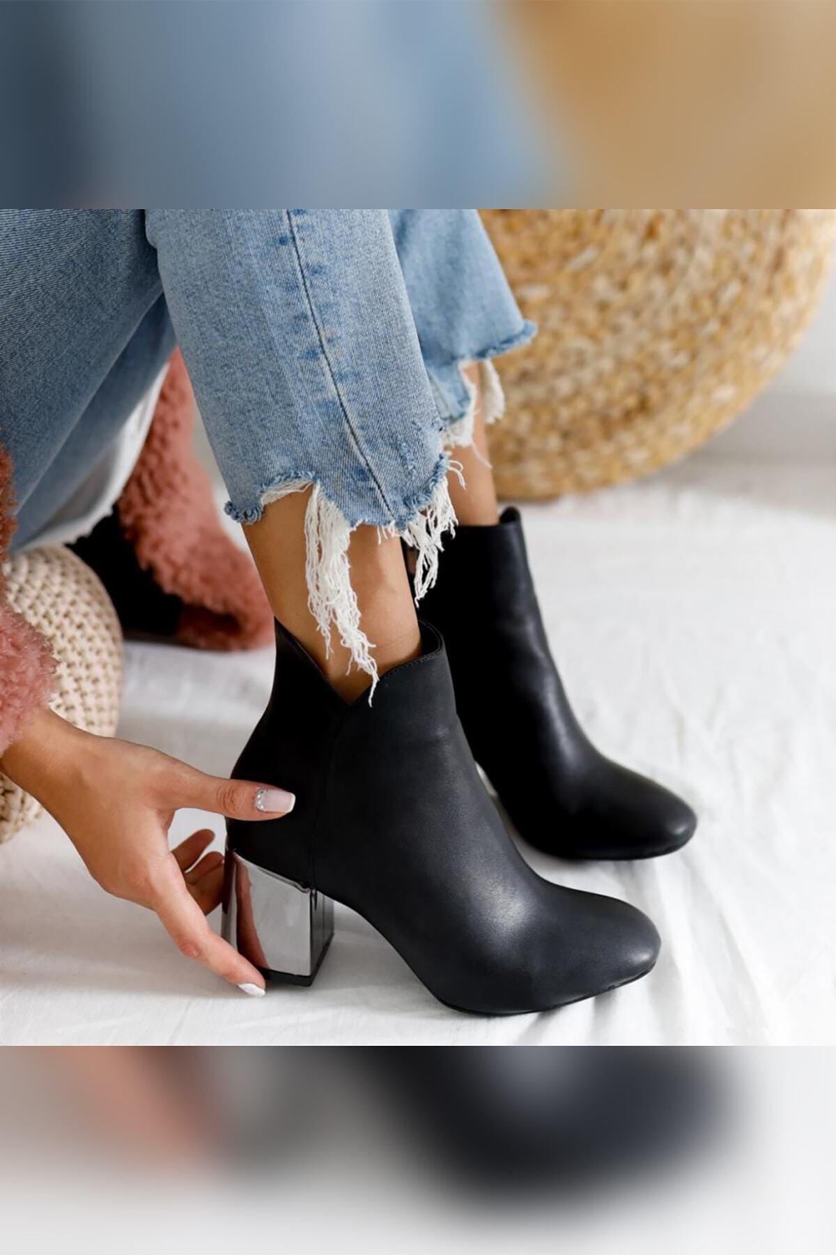 Limoya Madisyn Siyah Ayna Topuklu Bot