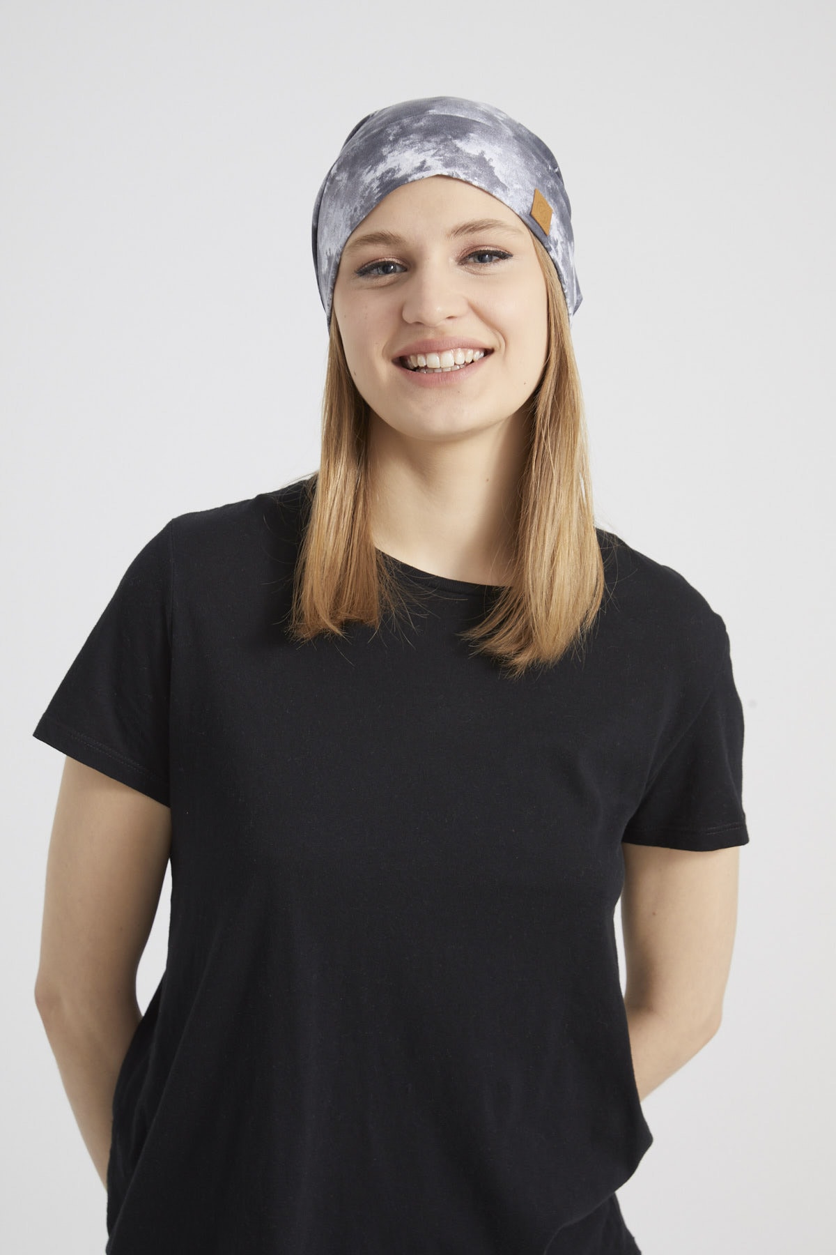 Butikgiz Kadın Batik,trend Ip Detaylı 4 Mevsim Şapka Bere Buff Ultra ...