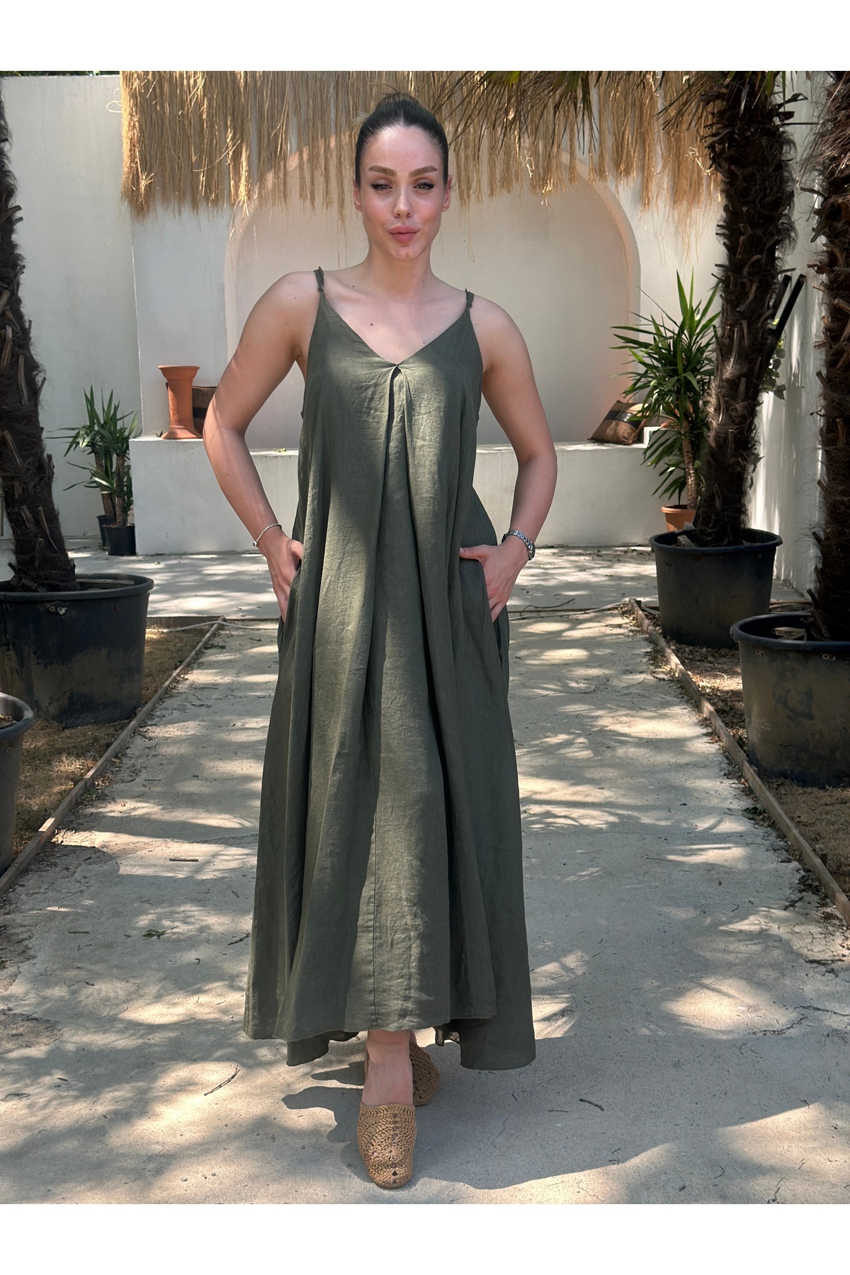 Butik Esra Kandemir YAZLIK KETEN ASKILI OVERSİZE ELBİSE - Fiyatı, Yorumları