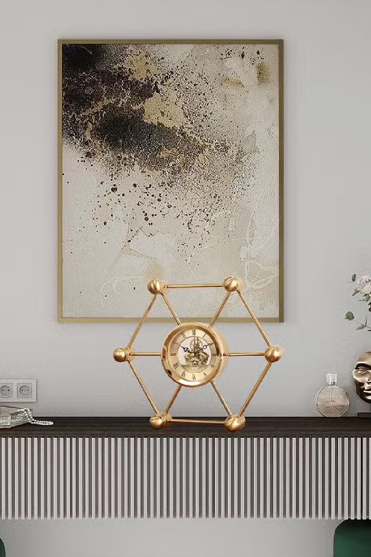 YNSK Luxury | Altıgen Model Space Geometrik Sanat Masa Saati – Lüks ...