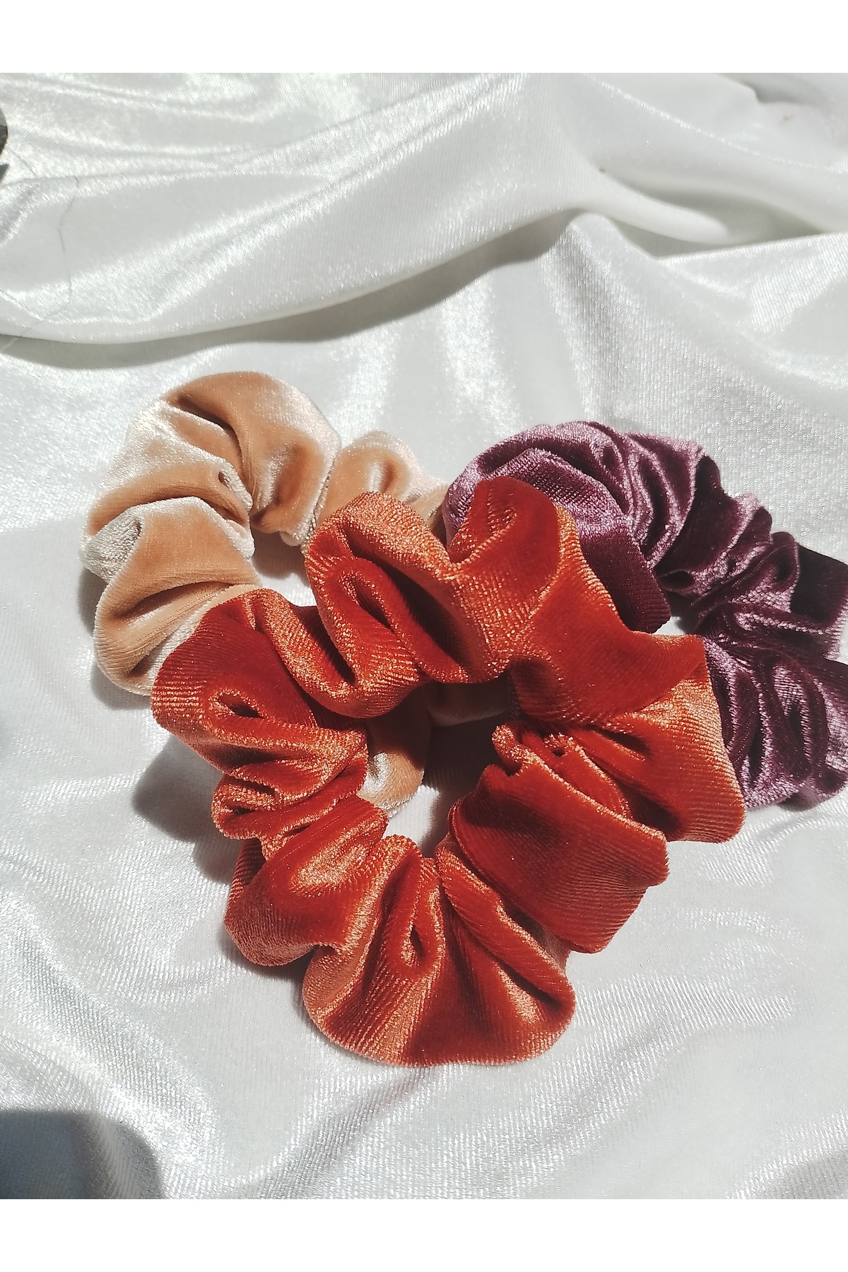 Liorina Mini Velvet Touch Kadife Scrunchie Set (2'Lİ / 3'LÜ) - Fiyatı ...