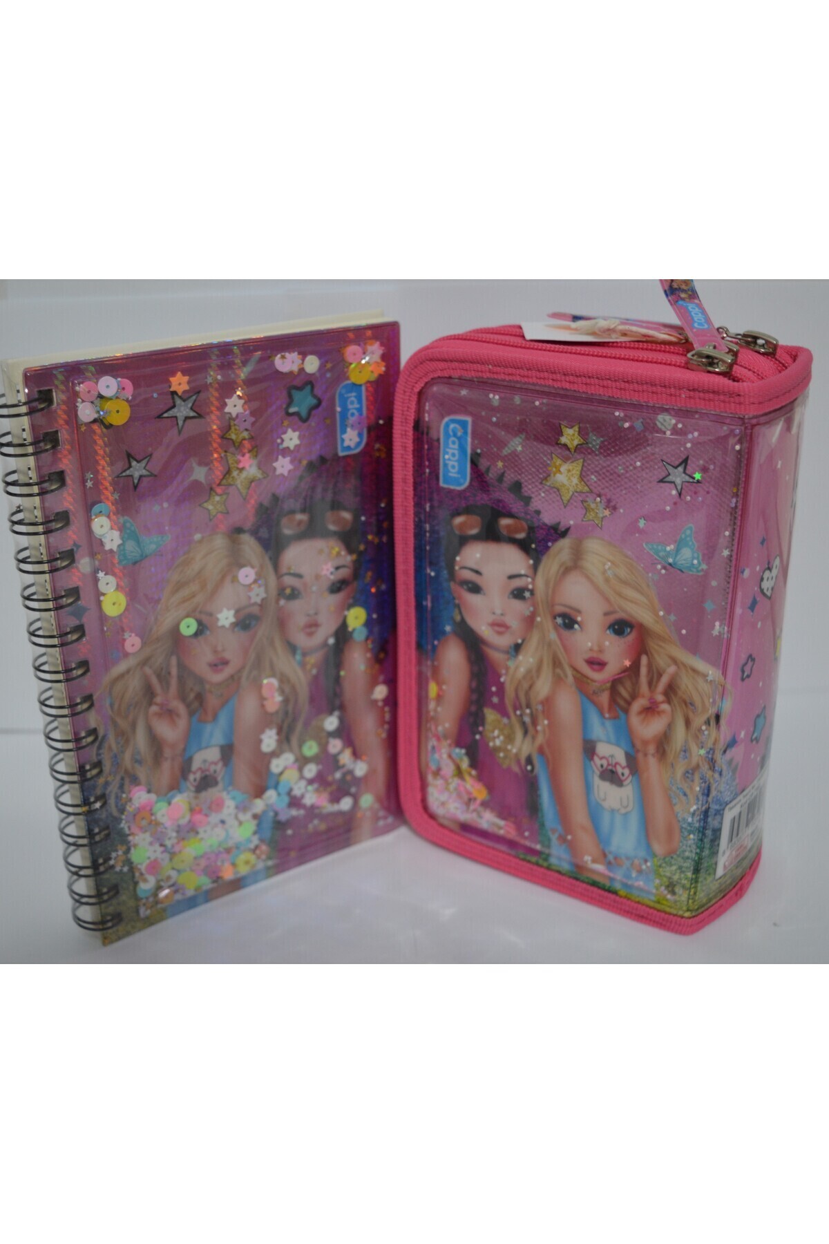 Akabi Cappi Pullu Pvc 3 Bölmeli Kalemlik ve Defter - Fiyatı, Yorumları