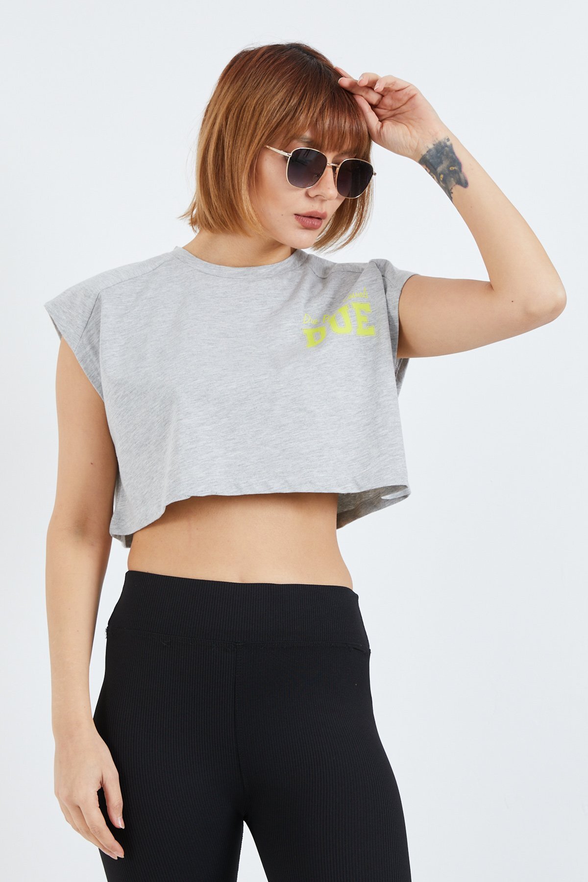 FASİON Kadın crop t-shirt - Fiyatı, Yorumları