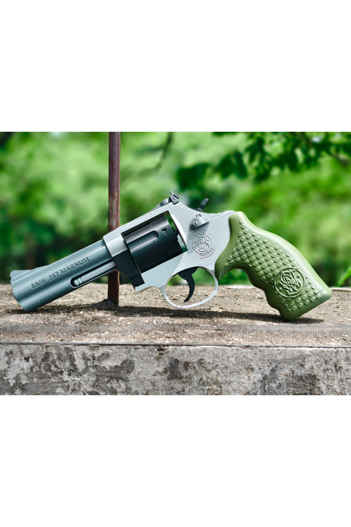 dokulabs Smith & Wesson 686 Magnum Revolver Fidget Oyuncak - Fiyatı ...