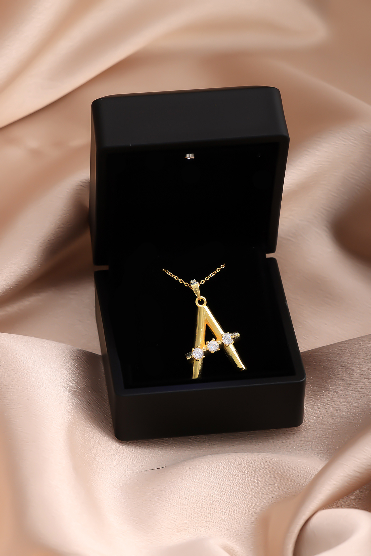 Lucente Jewellery Luxury Serisi Işıklı Hediye Kutulu 925 Ayar Altın ...