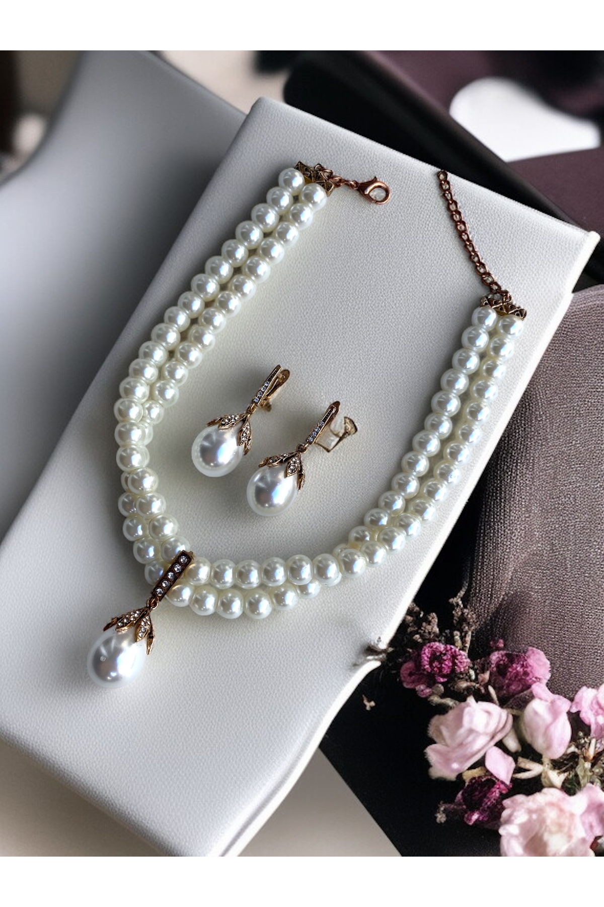 FAYRA ACCESSORIES Kristal Taşlı Mayorka İnci Sallantılı Tasma İnci ...