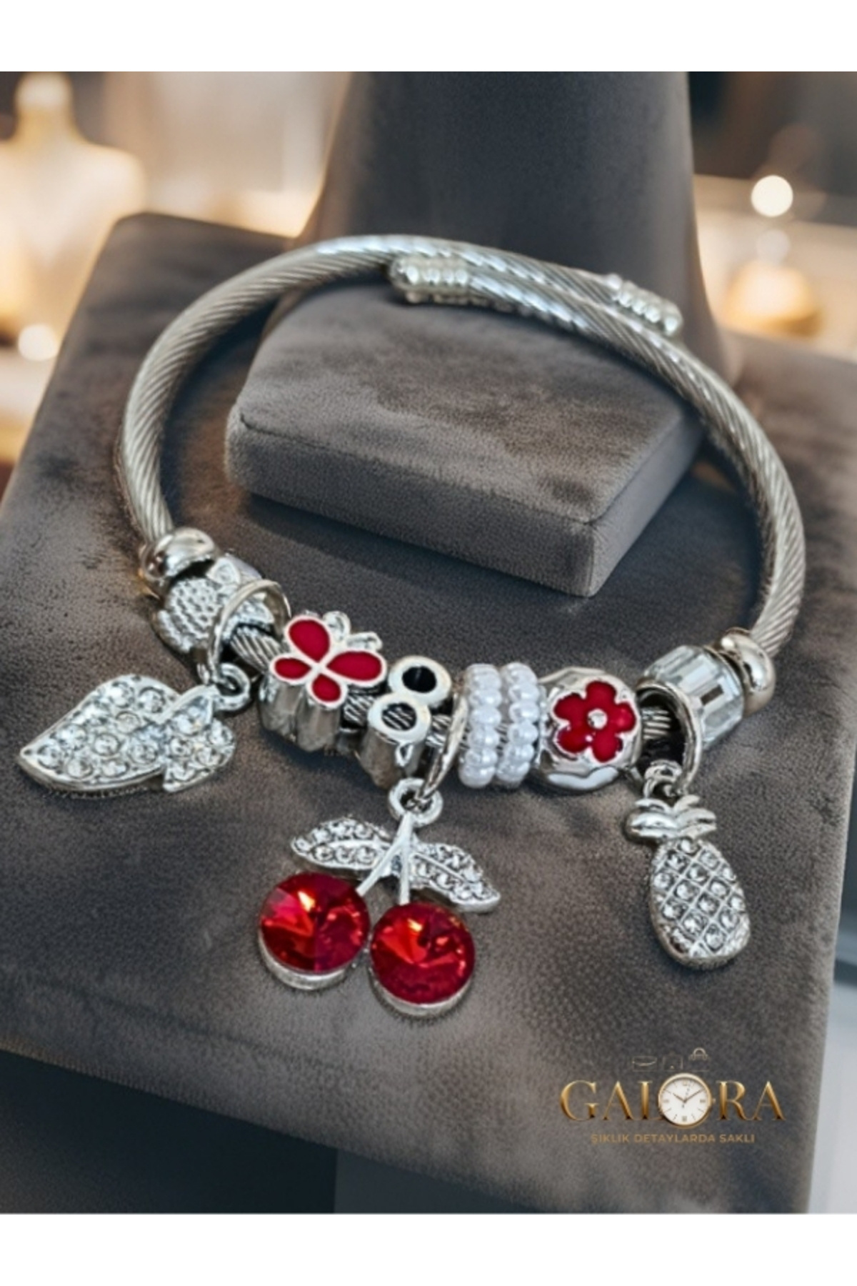 GALORA Şık Kadın Çelik Bileklik – Yeni Nesil Figürlü Charm Model ...