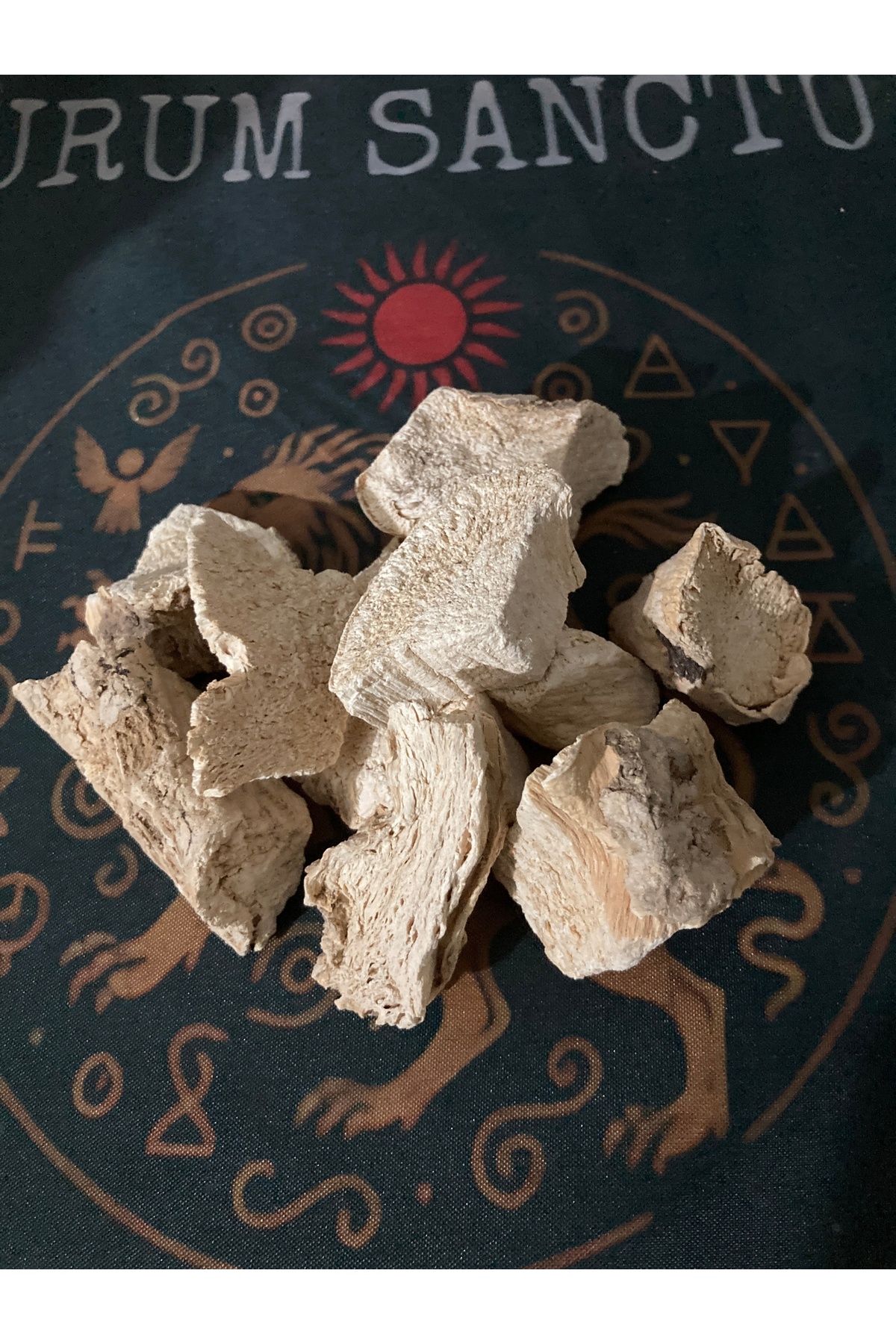 shop Adam Otu Kökü Mandrake Root Mandragora 25 gr - Fiyatı, Yorumları