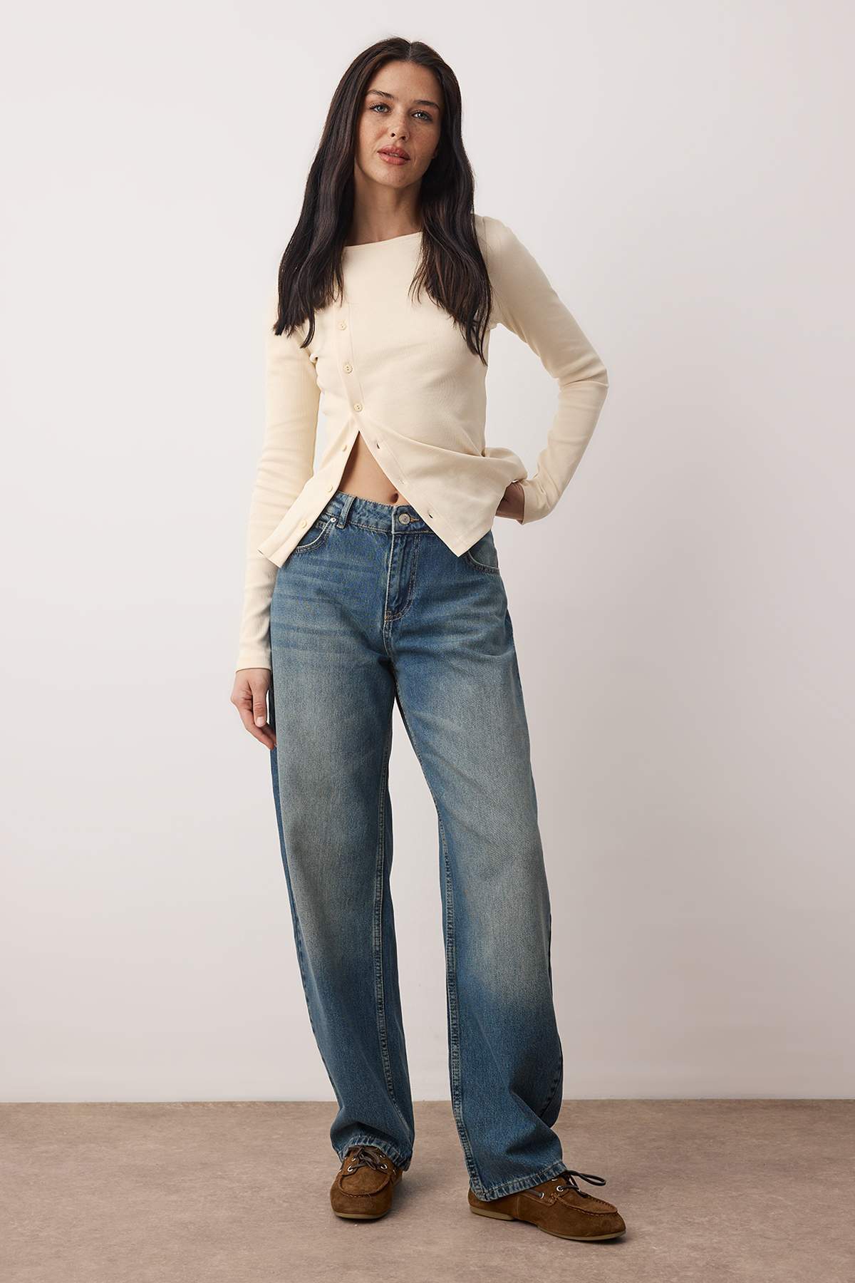 Trendyol Collection Plave*001 Premium Nizak struk farmerke sa jednim ...