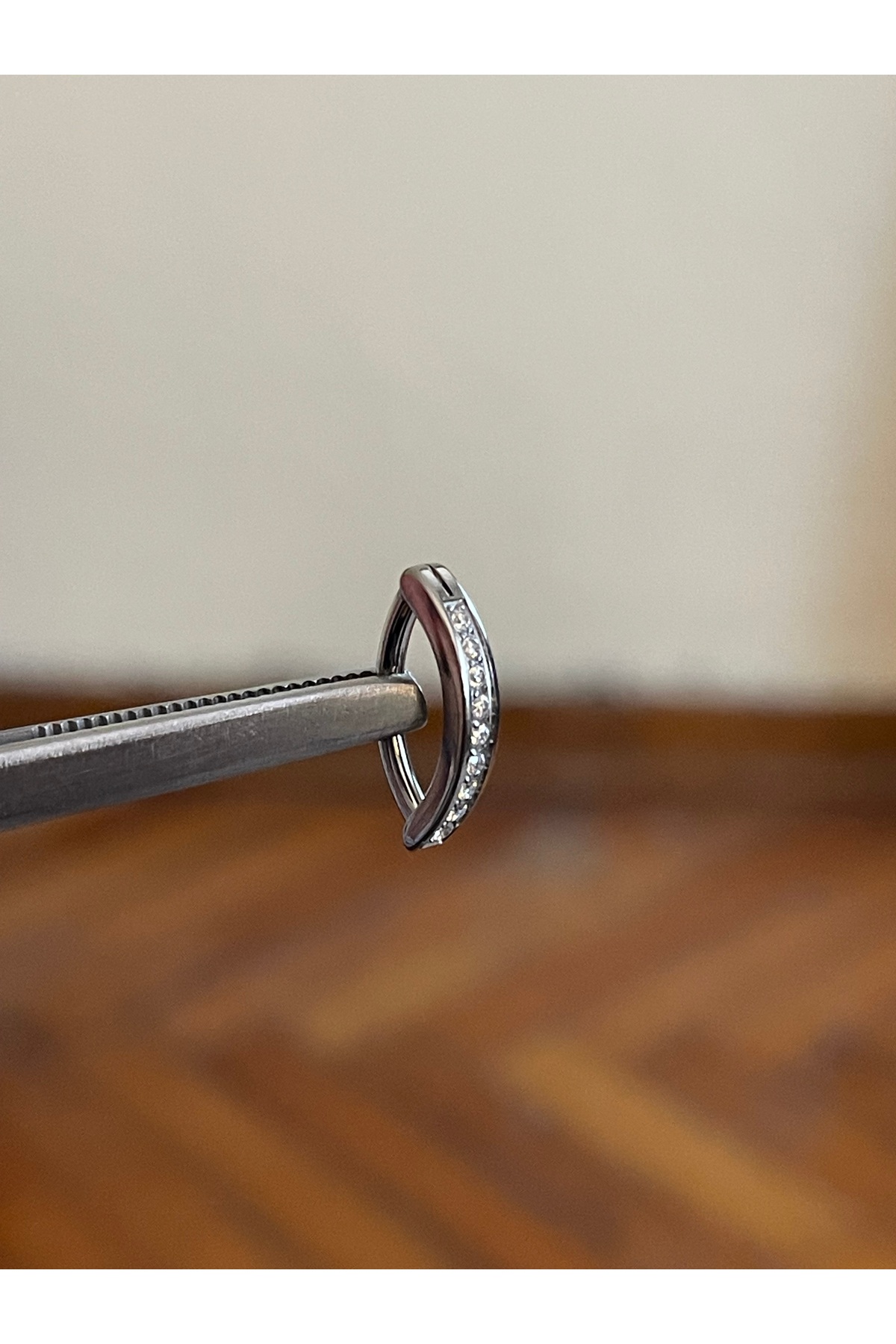 Rupen Kraft Sıra Taş Gümüş Renk Ultraliğht 10 mm Titanyum Göbek ...