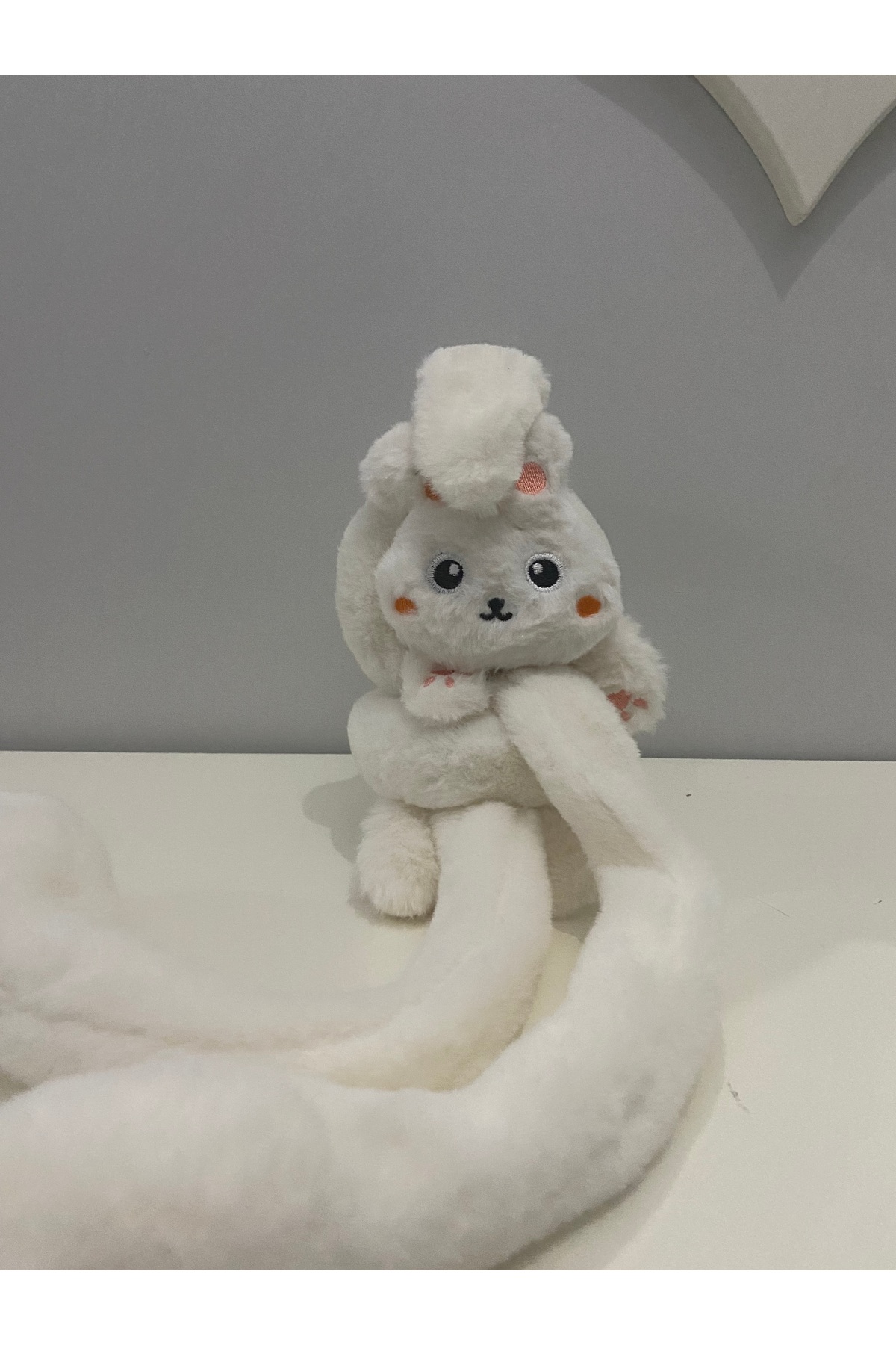 ÖMF Peluş Oynar Kulaklı Hareketli Sesli Tavşan Kulaklık - Fiyatı, Yorumları