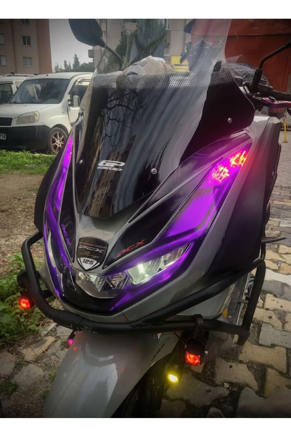 MotoFolyocum Pcx 2021-24 Far Filmi Ful Sinyal Kapatan Model Folyo ...