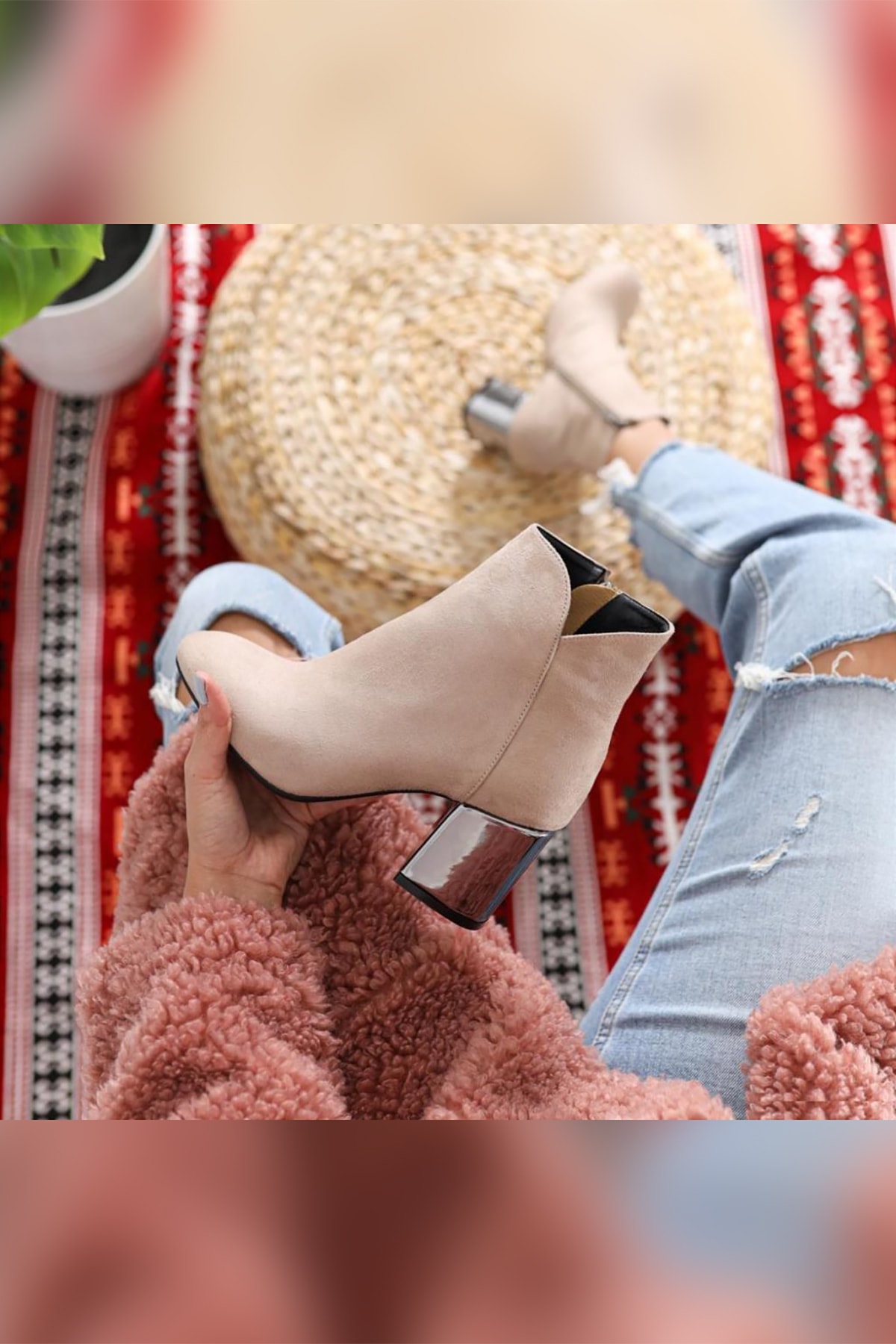 Limoya Madisyn Bej Süet Ayna Topuklu Bot Limoya Madisyn Bej Süet Ayna Topuklu Bot