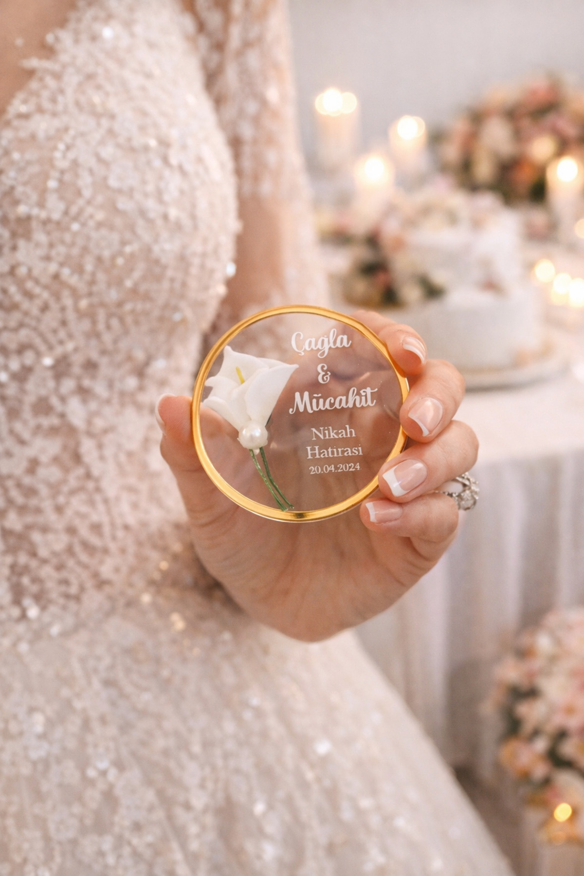 DECORA HOBİ Gold Çerçeve Gala Çiçekli Şeffaf Pleksi Yuvarlak Magnet Söz ...