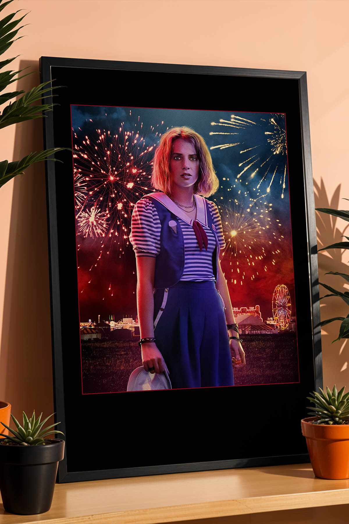 e2nova Stranger Things Robin Buckley Tasarım Çerçeveli Tablo - Scoops ...