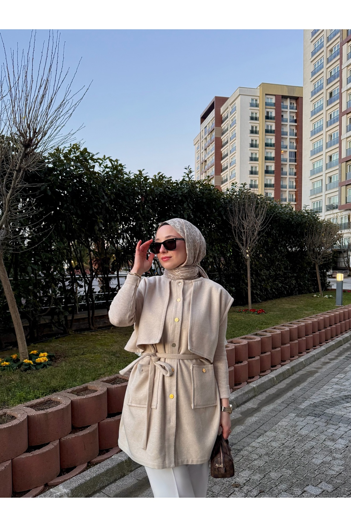 Balamony Bej Pelerin Kaşe Yelek - Fiyatı, Yorumları