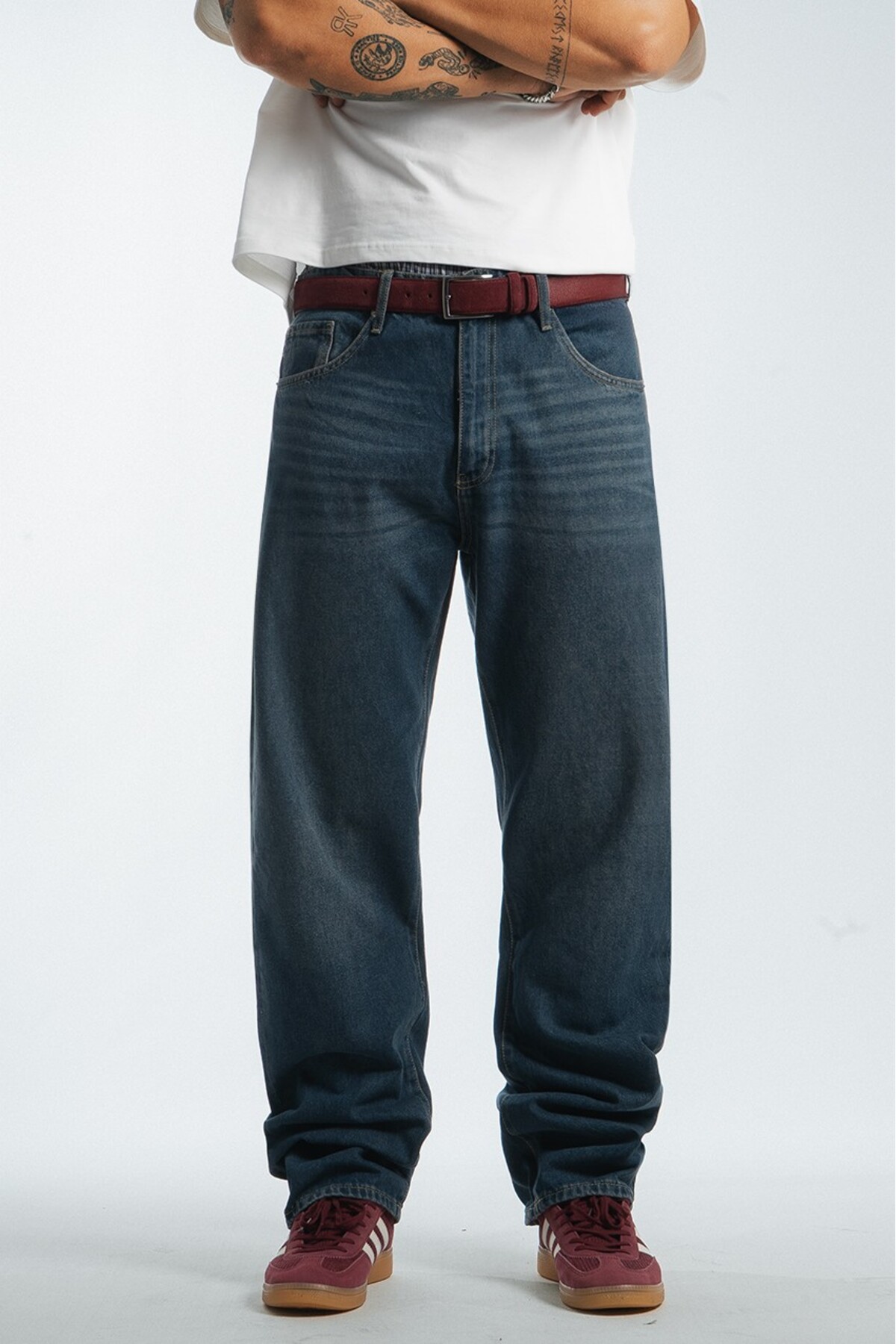 GRJ denim بنطلون جينز رجالي من شادو فيد بقصة فضفاضة باللون الأزرق- ترينديول