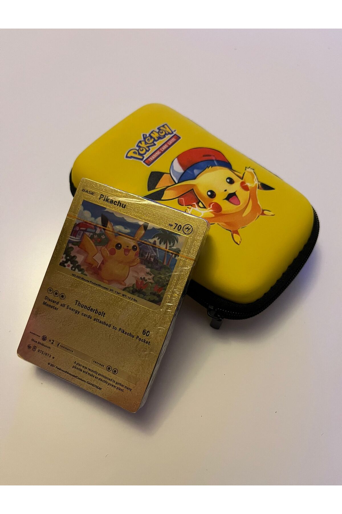 TOYZ PLAY Pokemon Koleksiyon Plastik Kart / Özel Çantalı 55 Kart ...