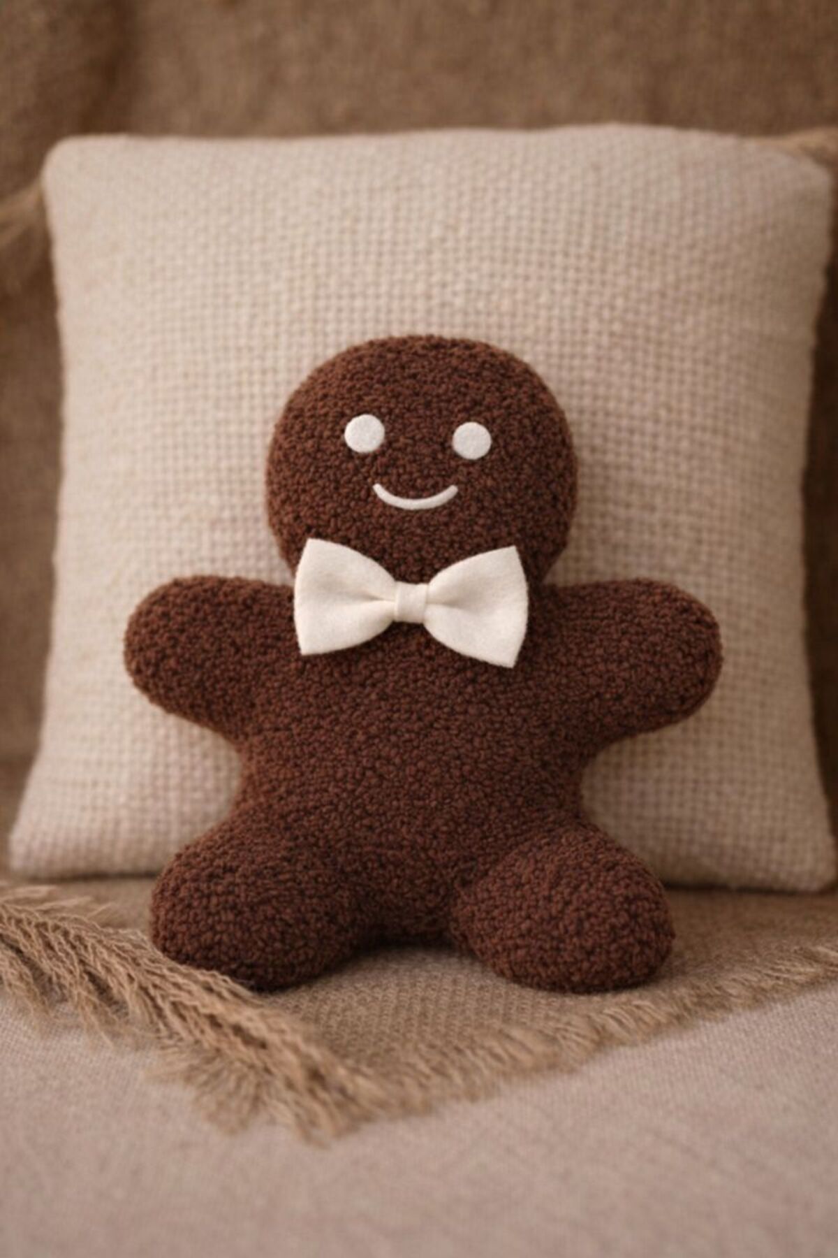 Cherry Bloom Cotton Kurabiye Adam Teddy Yastık 20 cm - Fiyatı, Yorumları