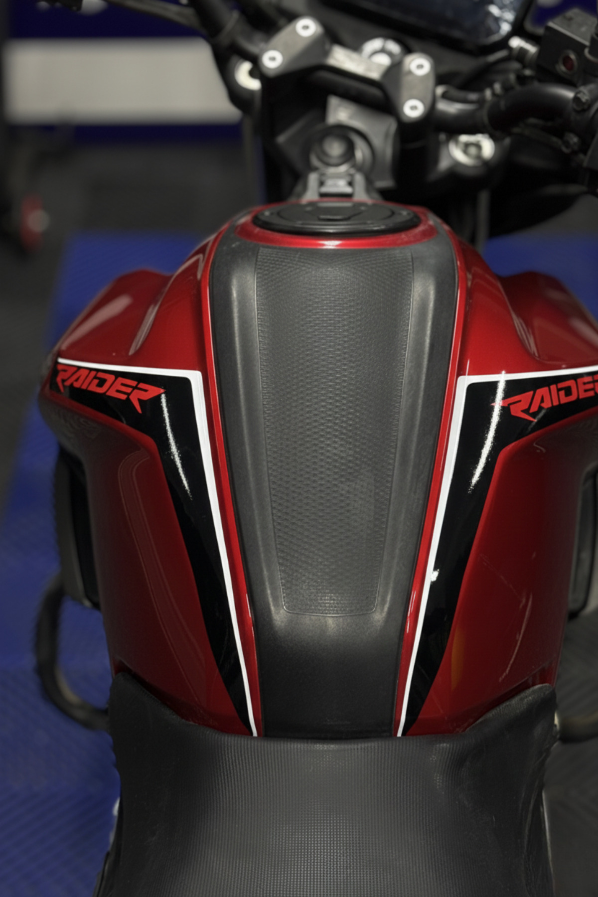 Banxtre Tvs Raider 125 Motosiklet için Uyumlu Depo Kordon Sticker Seti ...