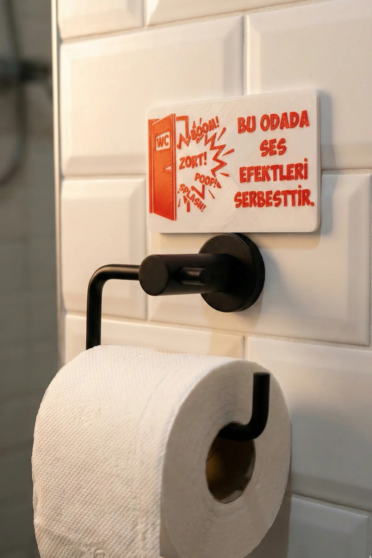 N NOXXO Humorous Toilet Door Sign - “Sound Effects Are Free” 3D ...