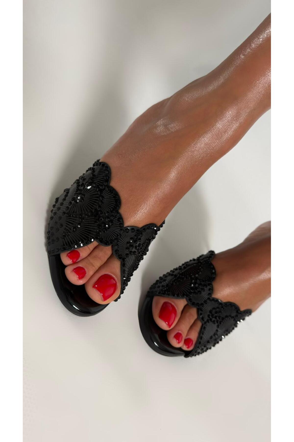 Naz Luxury Shoes LAWE TOPUKLU TERLİK SİYAH - Fiyatı, Yorumları