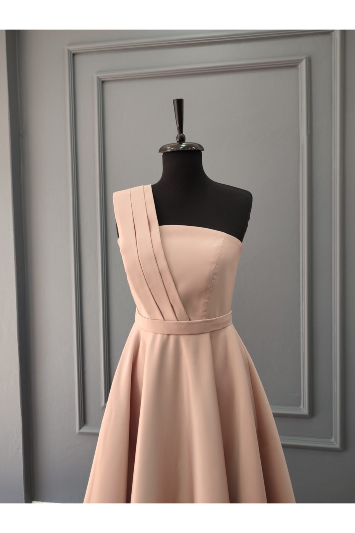 sade abiye Tek Kol Starplez Sade Abiye Fiyatı, Yorumları - Trendyol