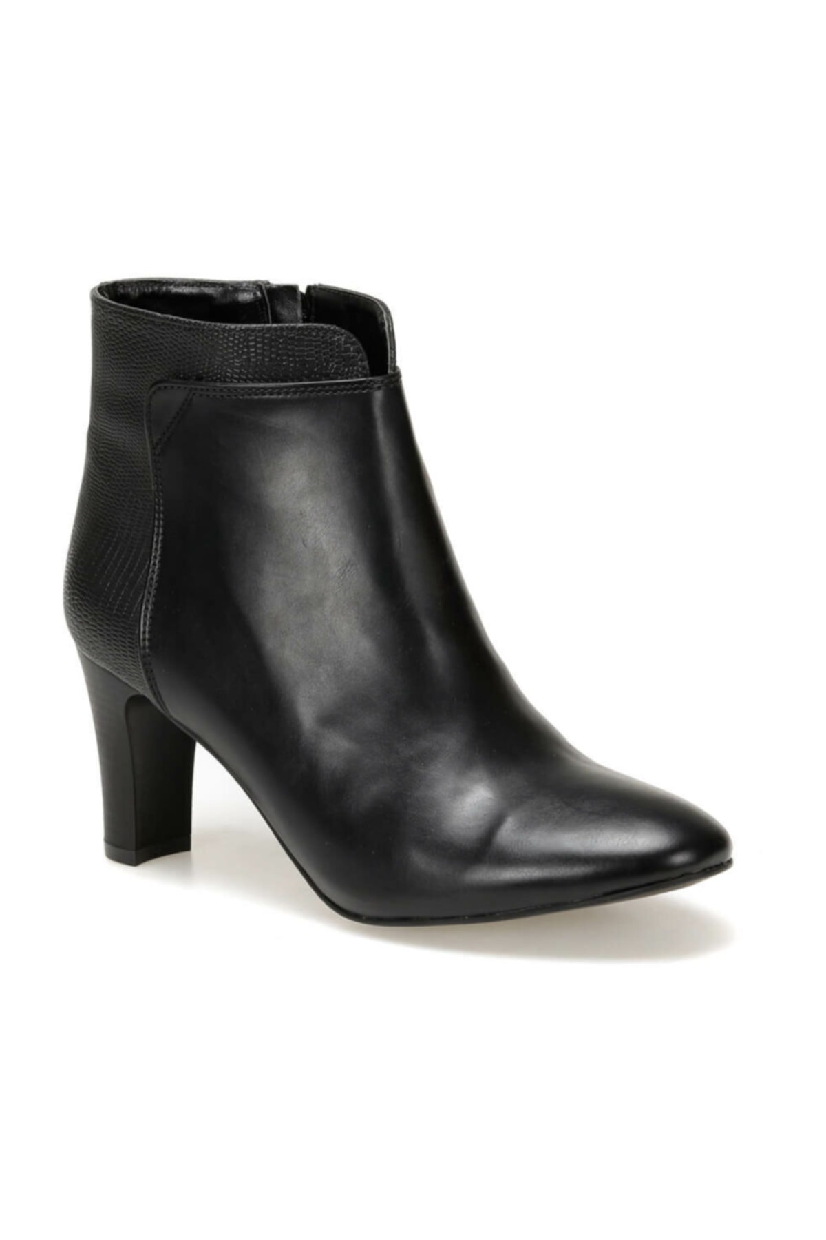 Miss F Siyah Kadın Bot