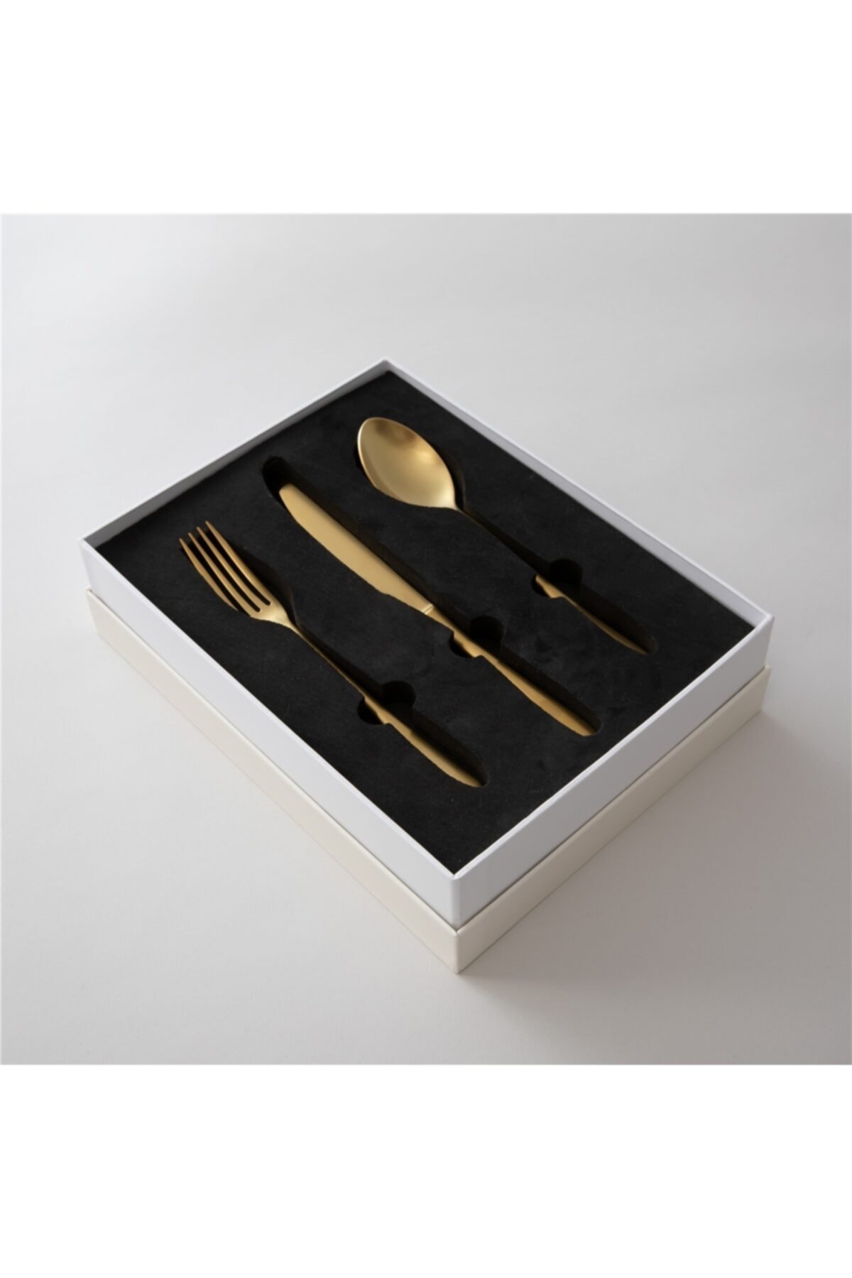 Chakra Garcia 18 Parça Yemek Çatal Kaşık Bıçak Seti Altın Fiyatı ...