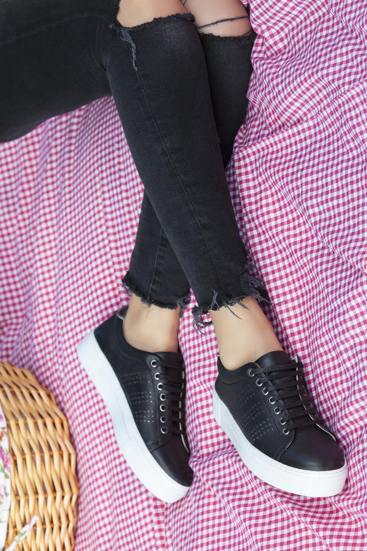 Deripabuc Hakiki Deri SİYAH Kadın Deri Sneaker