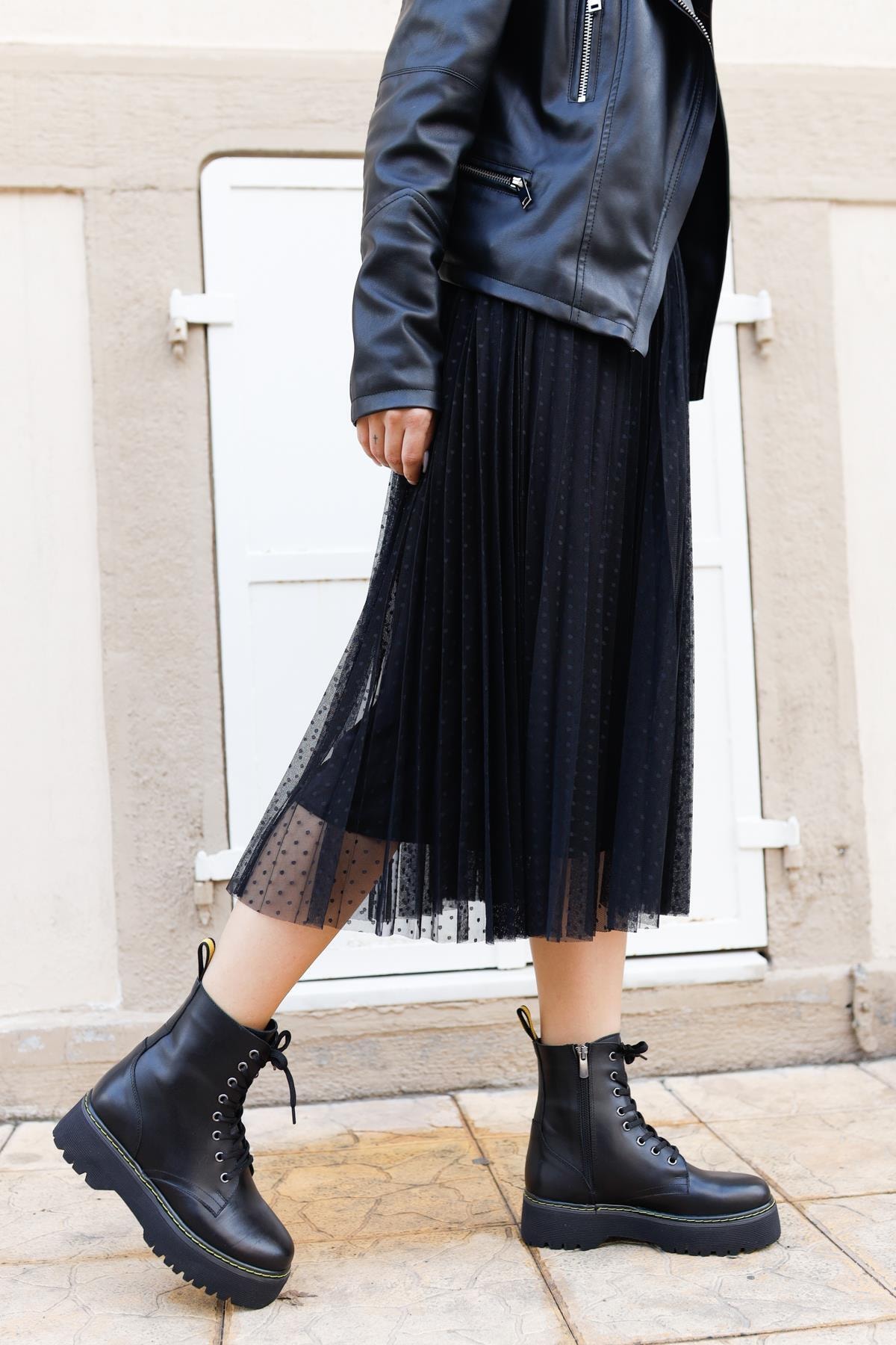 Deripabuc Hakiki Deri SİYAH Kadın Deri Bot