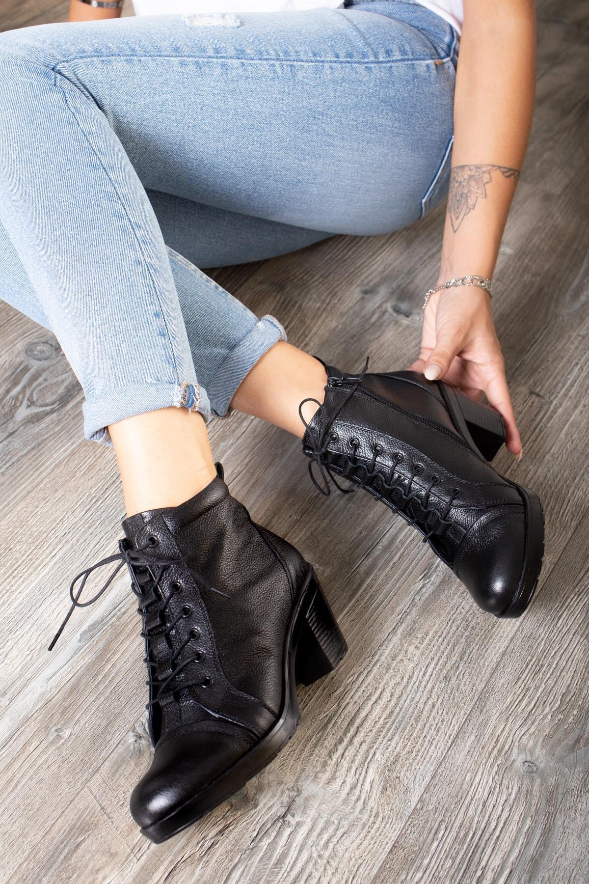 Deripabuc Hakiki Deri SİYAH Kadın Deri Bot