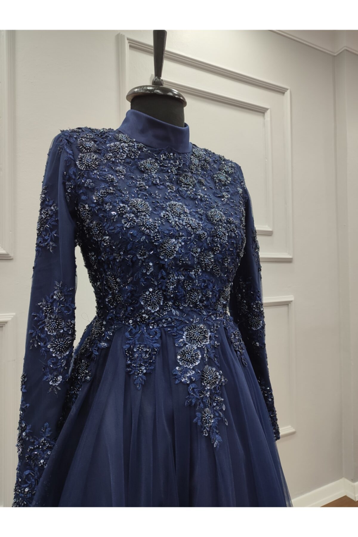 sade abiye Lacivert Nakış Işlemeli Özel Tasarım Tül Abiye Fiyatı ...