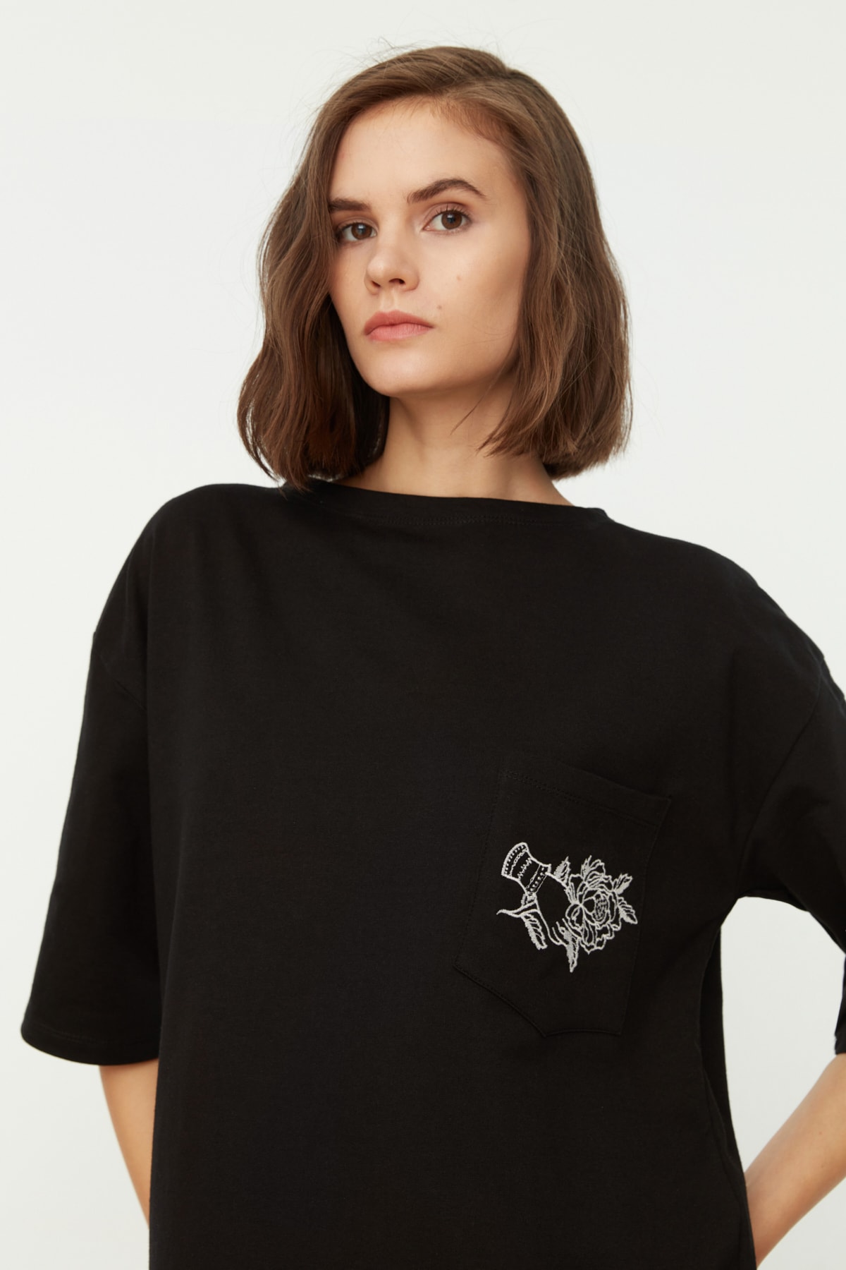 Trendyol Collection Black Embroidered Relaxed/Casual Cut Crew Neck Midi ...