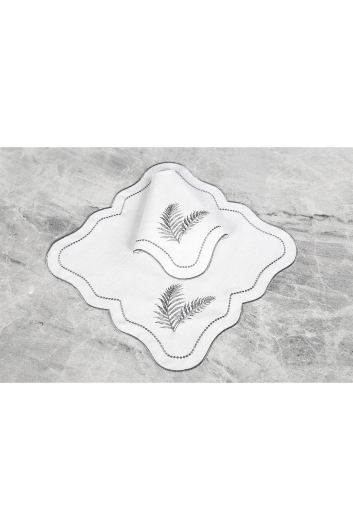 caka home design 2-Piece Napkin Leaf Embroidered Linen Effect (Silver ...