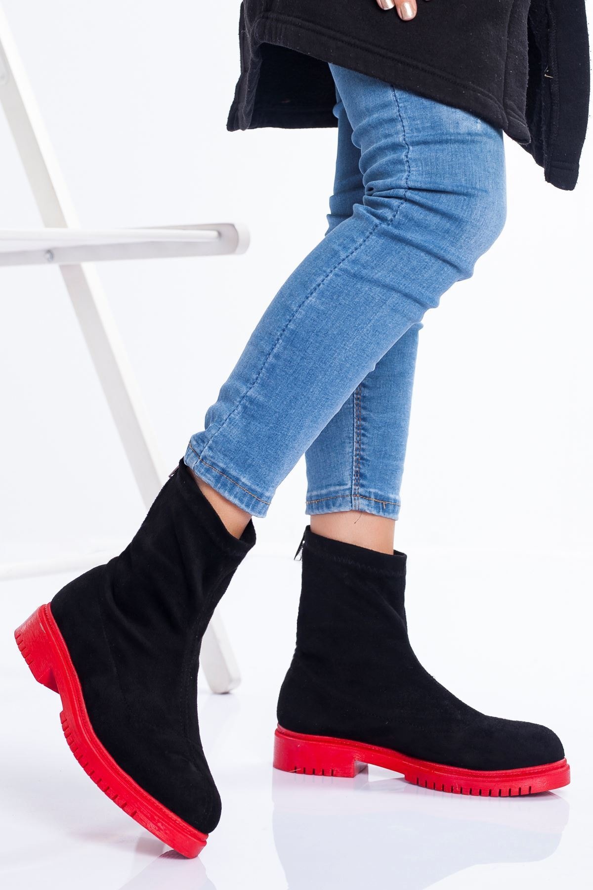 Ayakkabı Frekansı Laura Bot Siyah Kırmızı