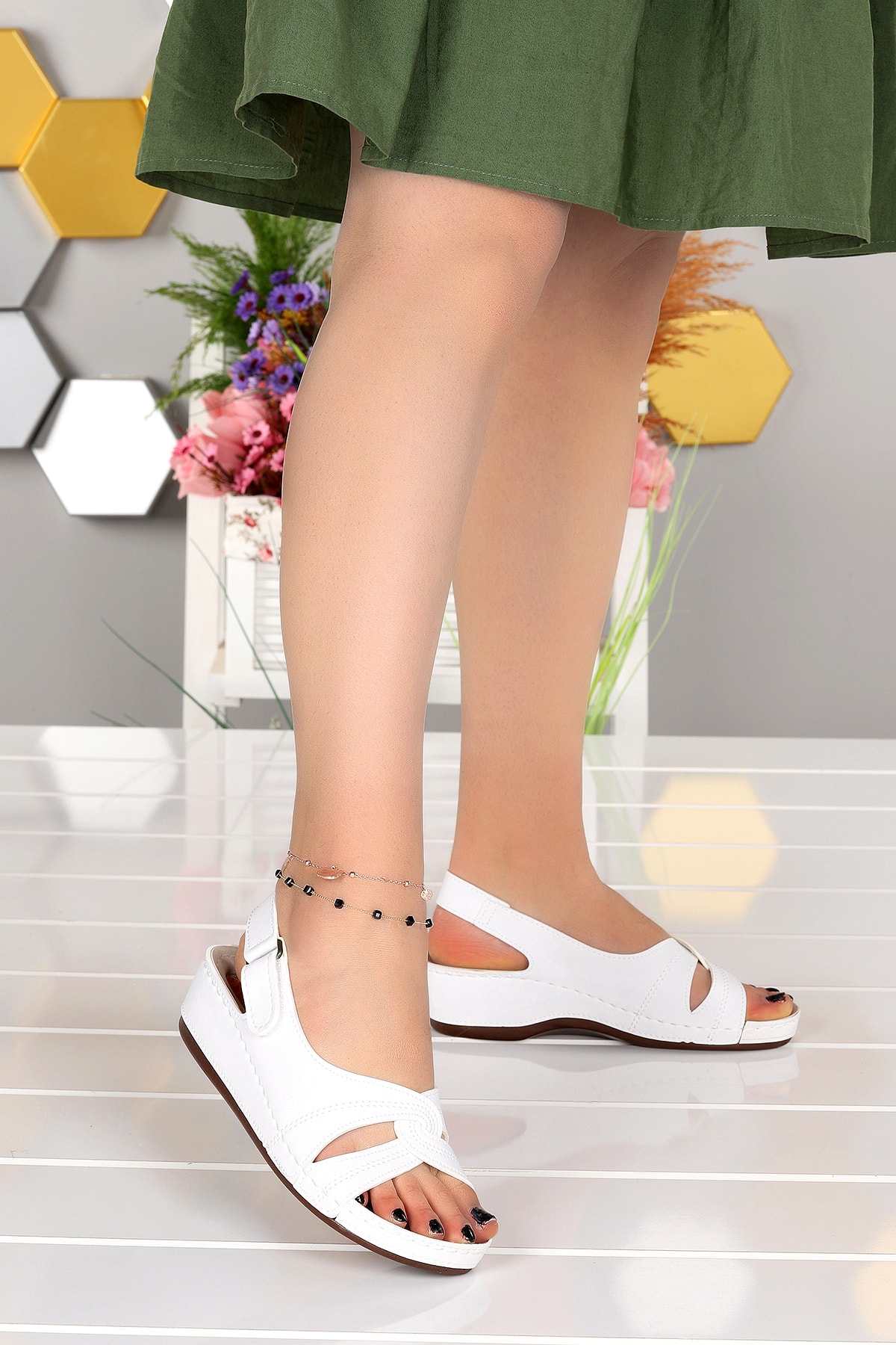WOGGO Ary 09-192 Günlük 5 Cm Topuk Jel Kadın Sandalet Terlik Fiyatı ...