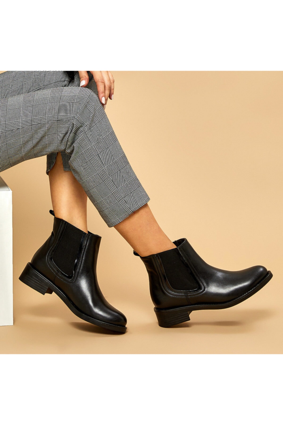 Butigo Siyah Kadın Bot Butigo Siyah Kadın Bot