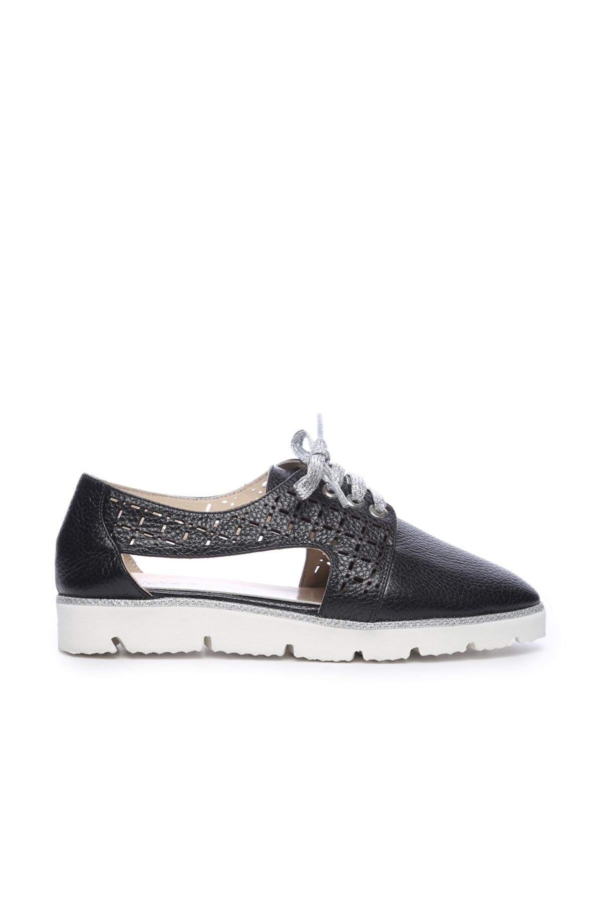 KEMAL TANCA Hakiki Deri Siyah Kadın Spor Ayakkabı KEMAL TANCA Hakiki Deri Siyah Kadın Spor Ayakkabı