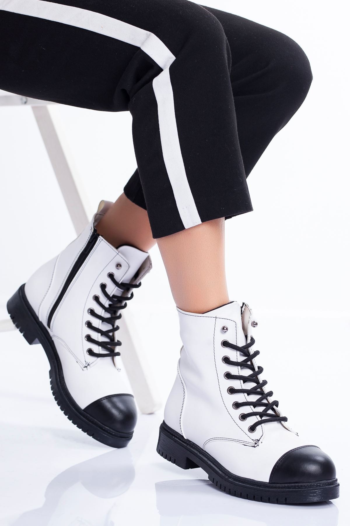 Ayakkabı Frekansı Merim Bot BEYAZ