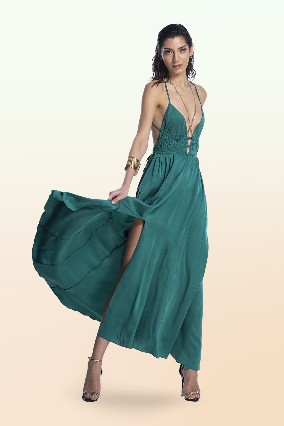 TUBA ERGIN Ipek Askılı Sırt Dekolteli Maxi Eleni Gece Elbisesi Fiyatı ...