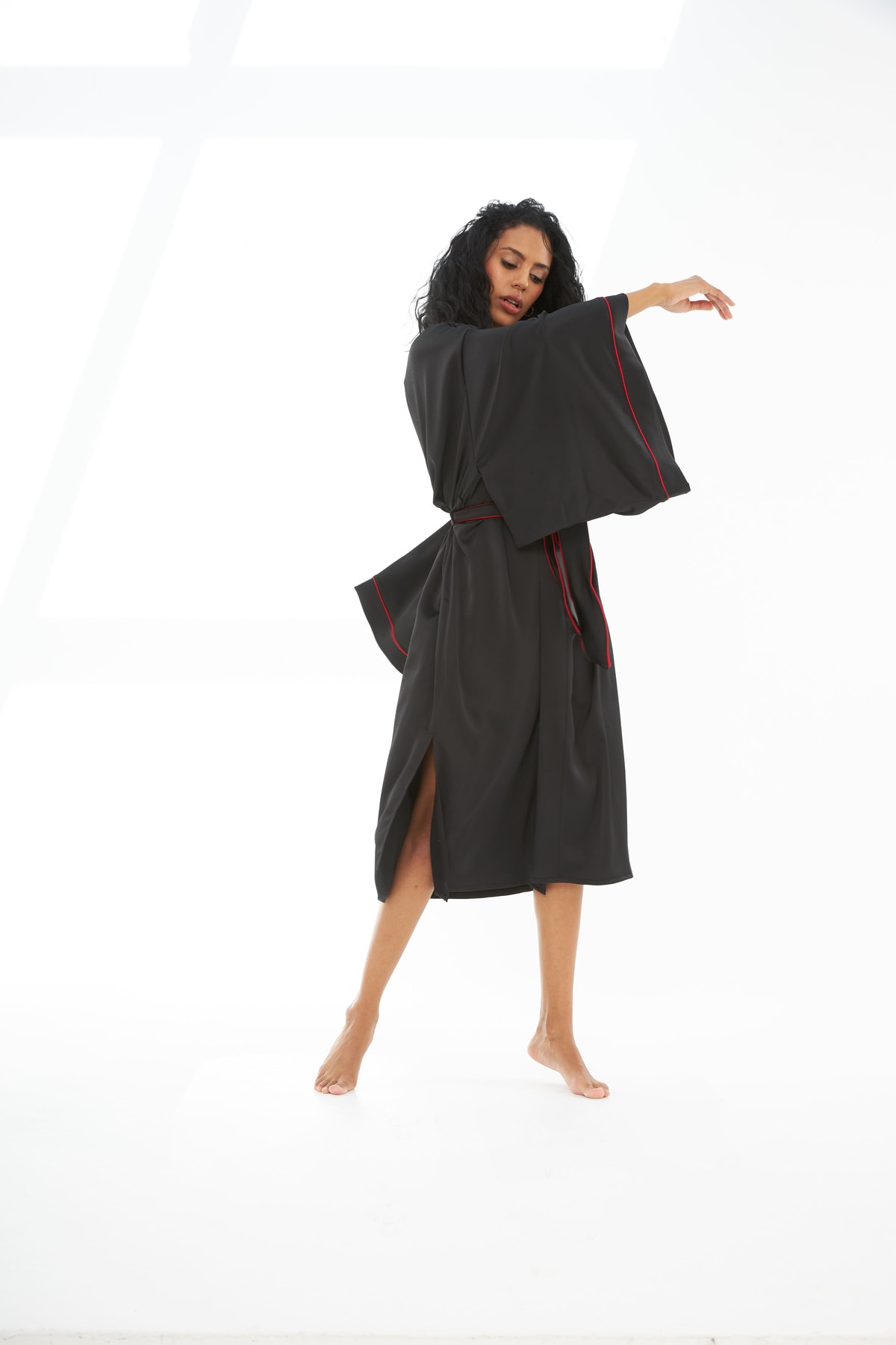 Grace&Lilly Atelier Hazel Siyah Saten SabahlıkFiyatı, Yorumları - Trendyol