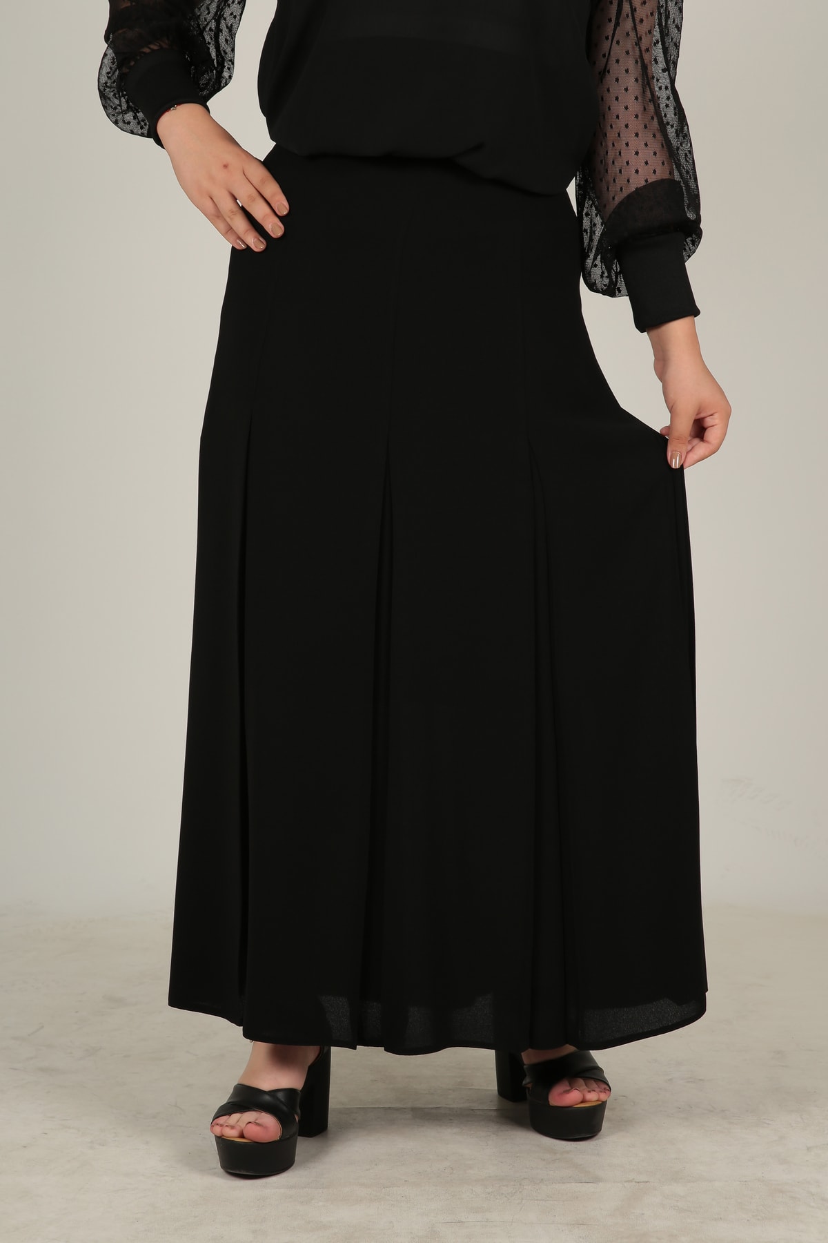 Butik Tesettür Büyük Beden Fişekli Astarlı Portoriko Kloş Anne Eteği ...