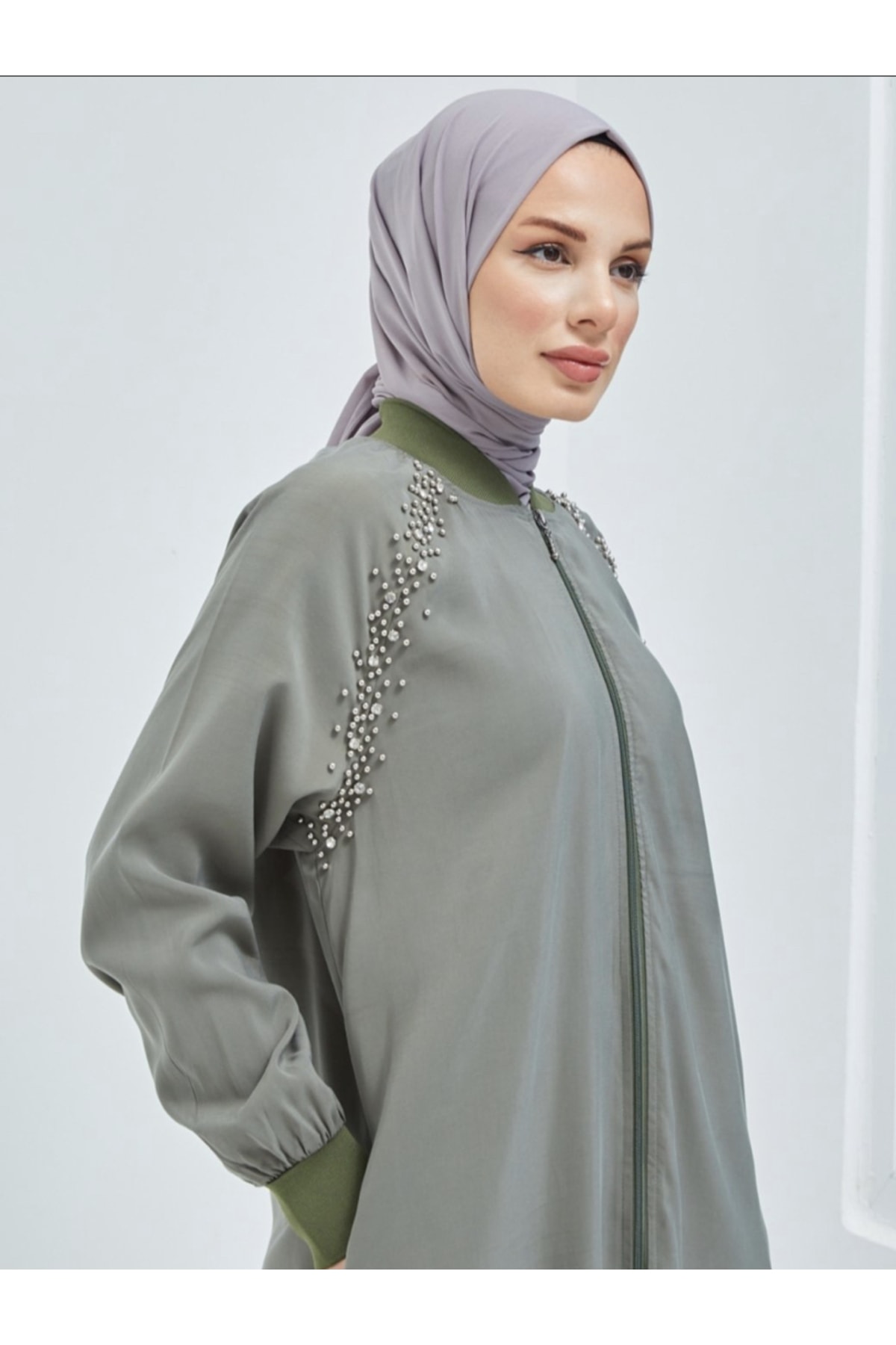 tesettürgiyim Gupra Kumaş Taşlı Ferace Fiyatı, Yorumları - Trendyol